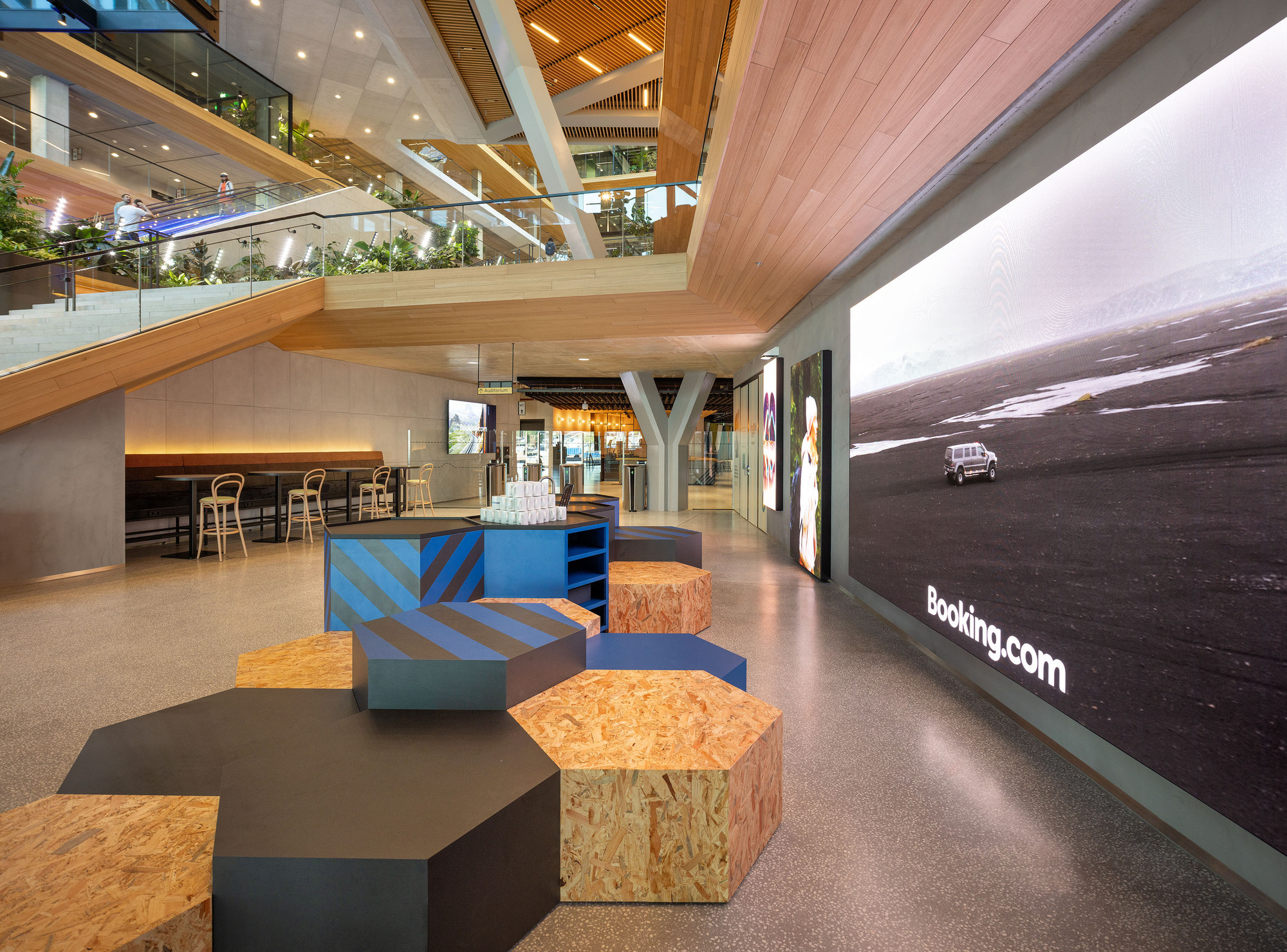 Gallery of Booking.com City Campus / UNStudio - 27