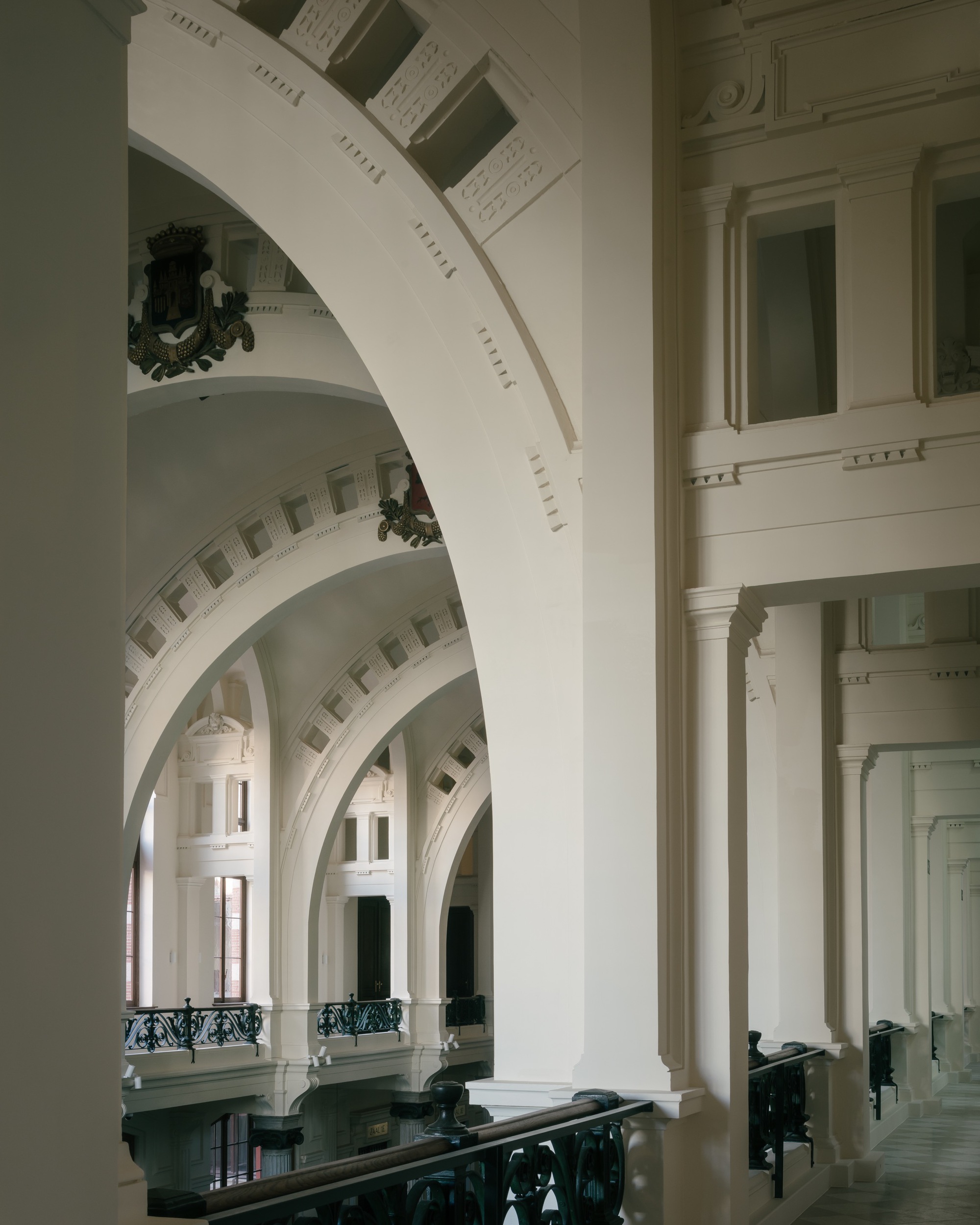 Gallery of Antwerp Historic Courthouse / HUB - 30