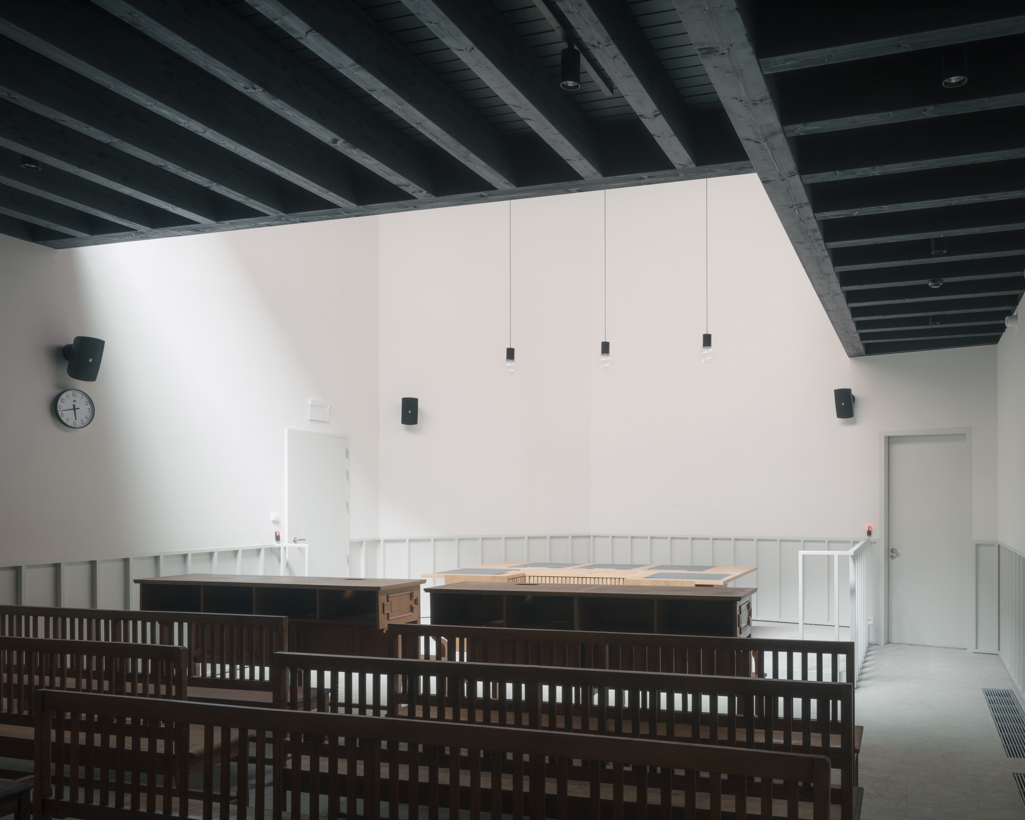 Gallery of Antwerp Historic Courthouse / HUB - 31