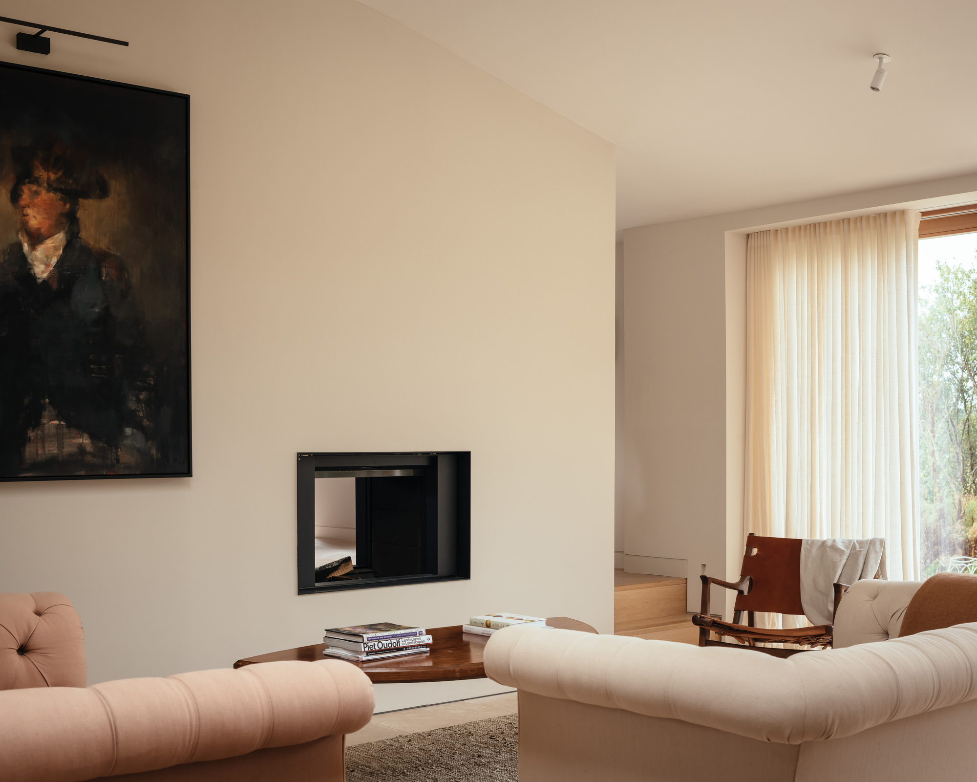 Gallery of Cotswolds House / Oliver Leech Architects - 21