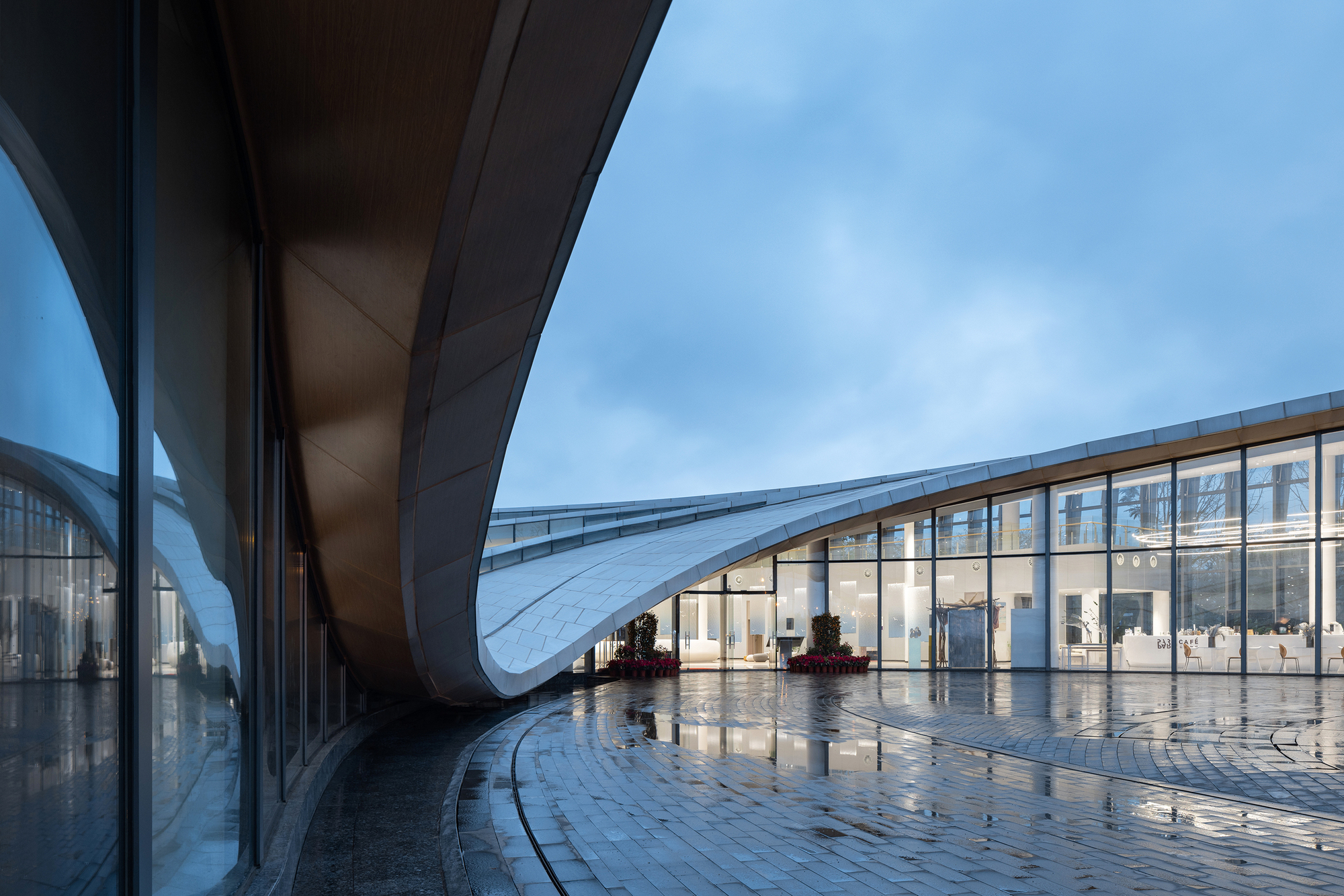 Gallery of Haikou Xixiu Park Visitor Center / MUDA-Architects - 20