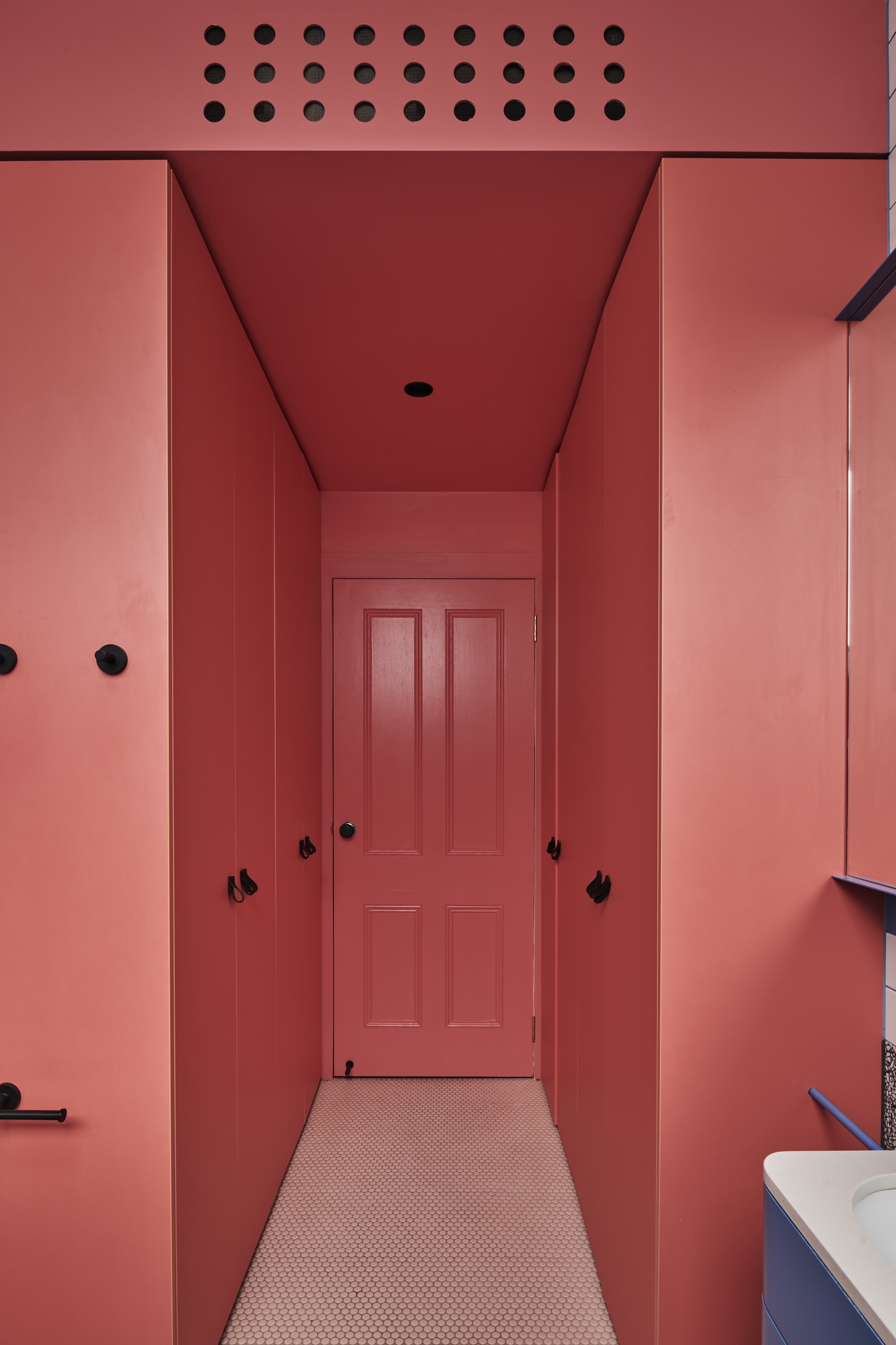 Gallery of Hot Top Peak House / FIGR Architecture & Design - 26