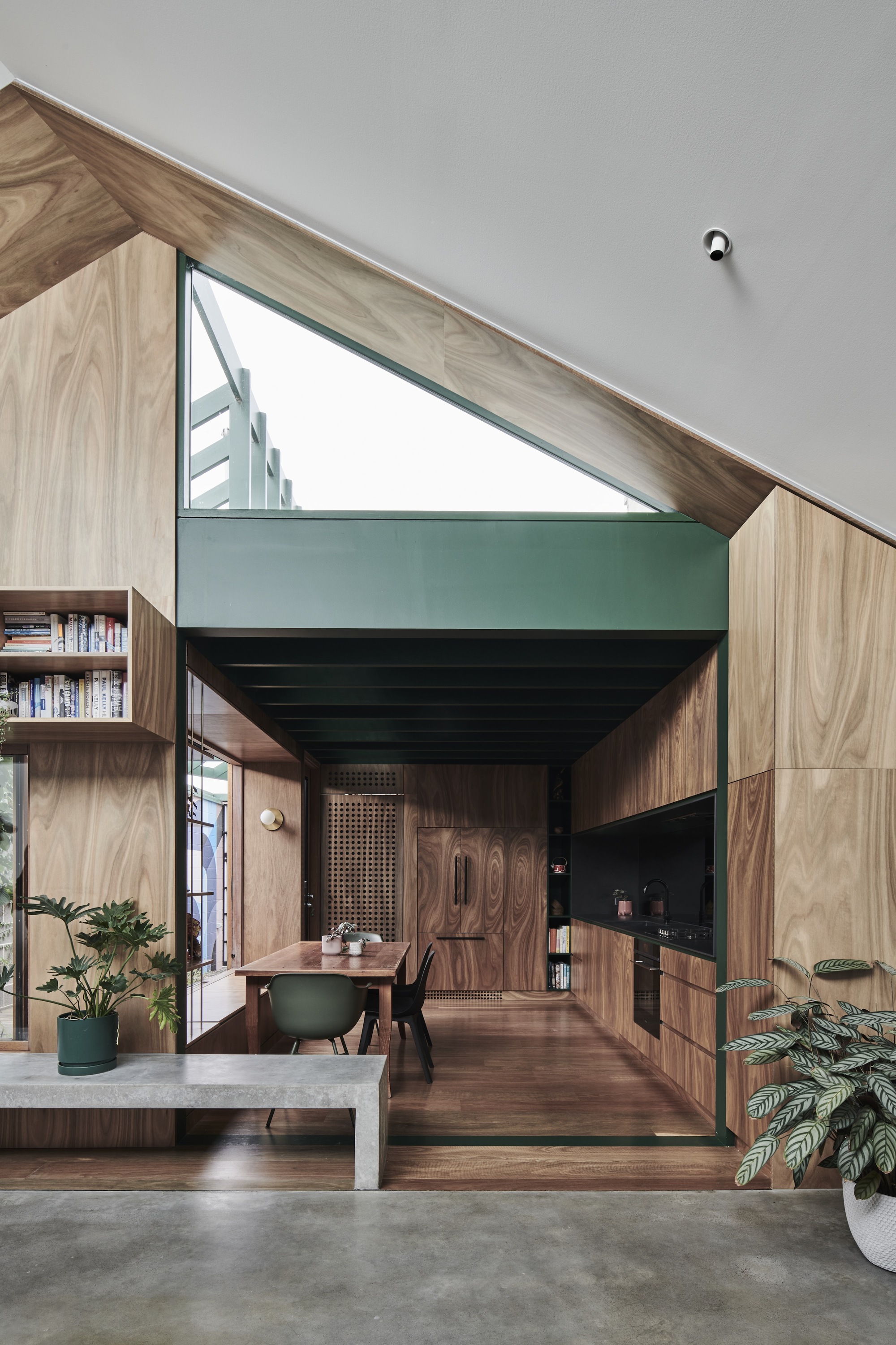 Gallery of Hot Top Peak House / FIGR Architecture & Design - 13