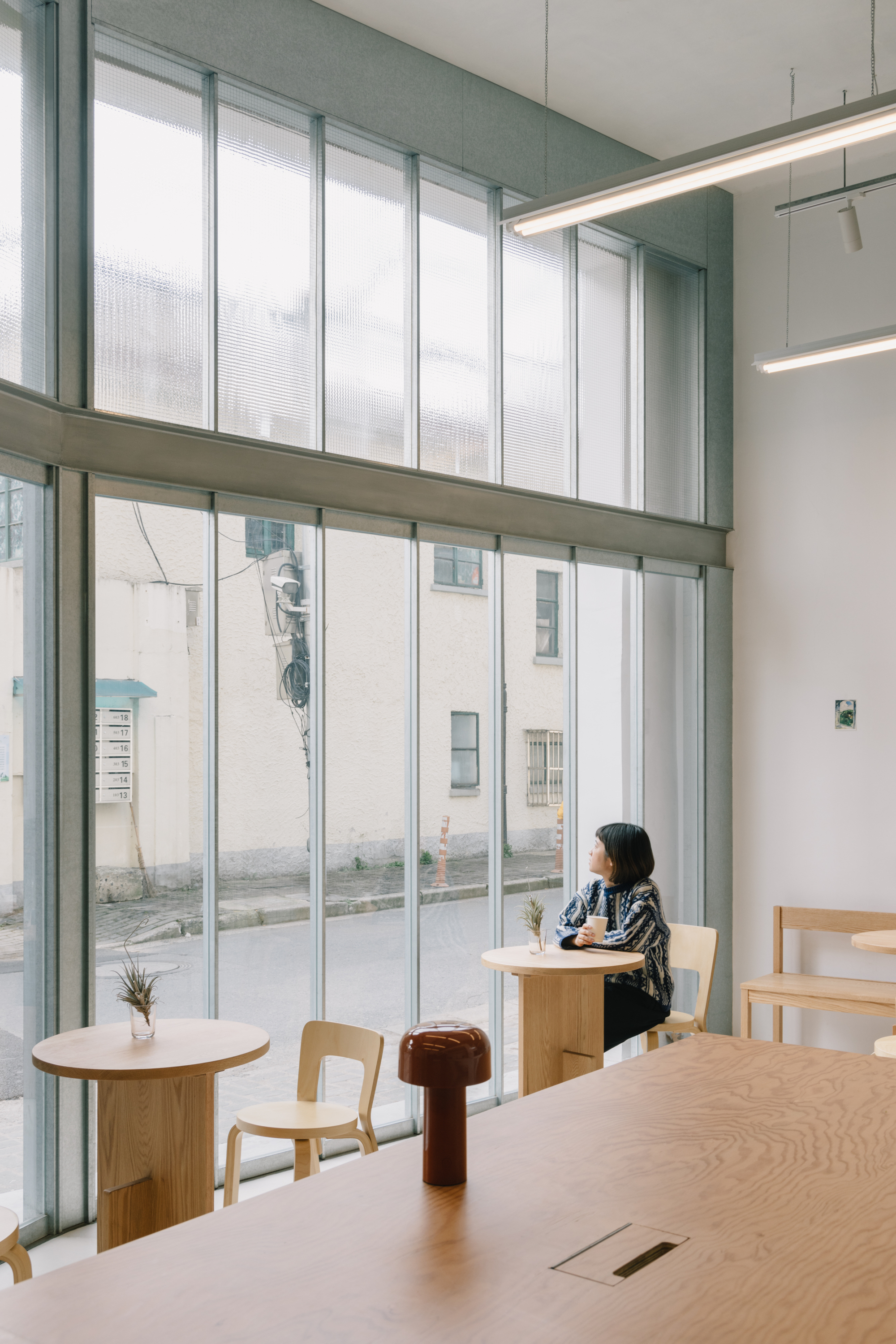 Gallery of Over Bakery / atelier tao+c - 15