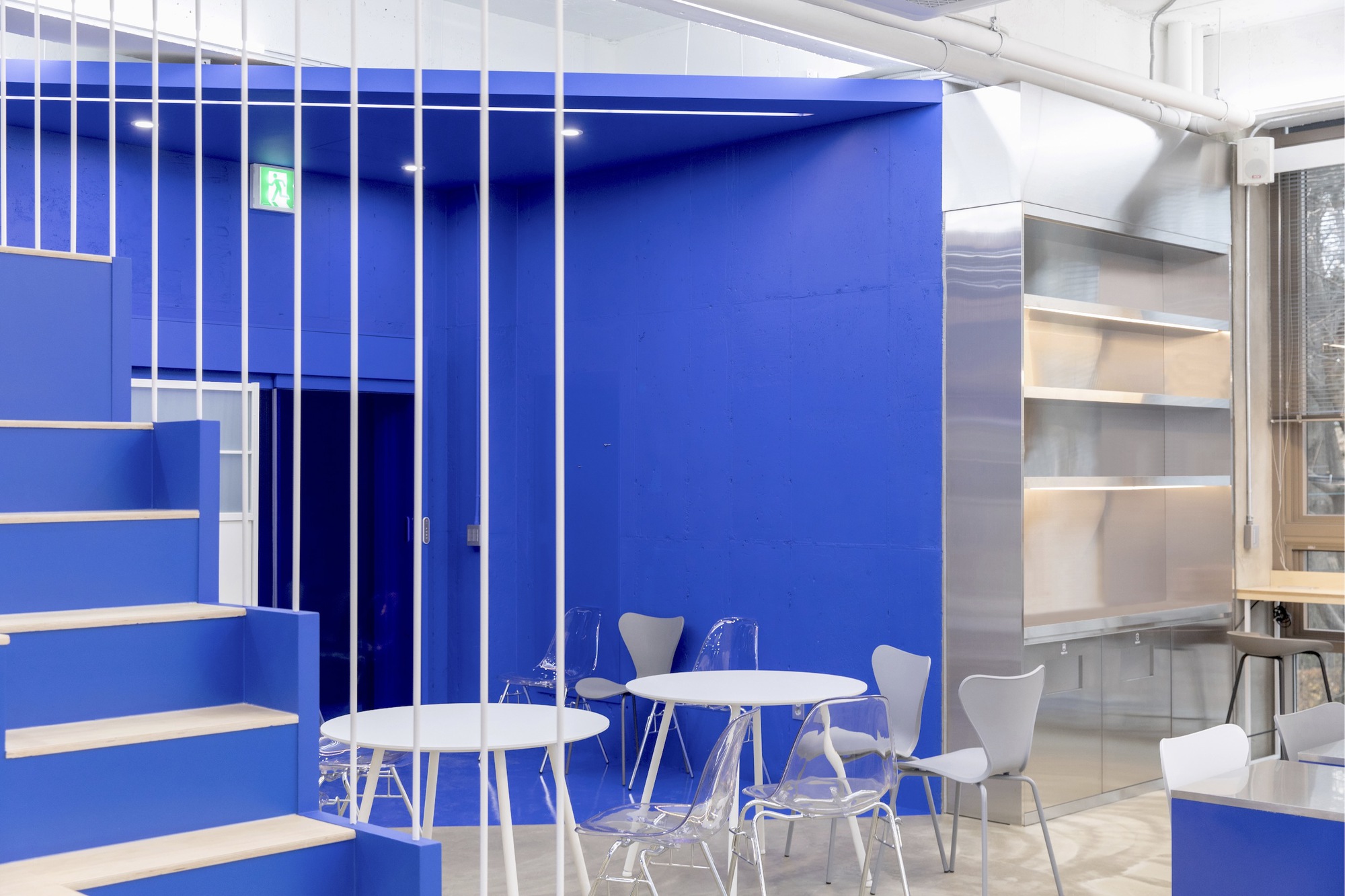 Gallery of The Blue Moon Office / G/O Architecture - 3
