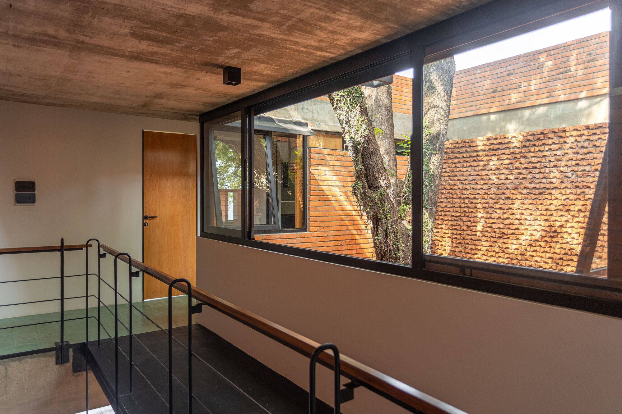 Gallery of Garden Houses / Marlene Ortiz - Florencia Fernández ...