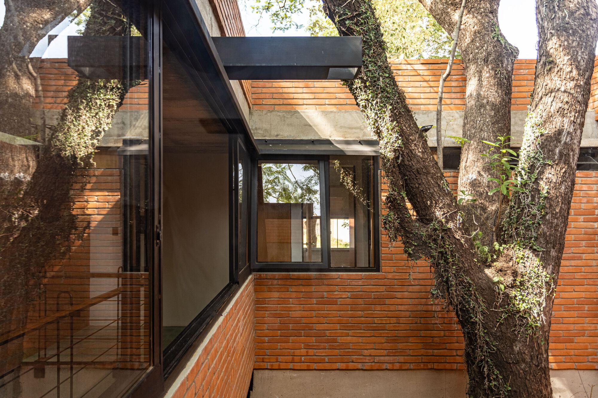 Gallery of Garden Houses / Marlene Ortiz - Florencia Fernández ...