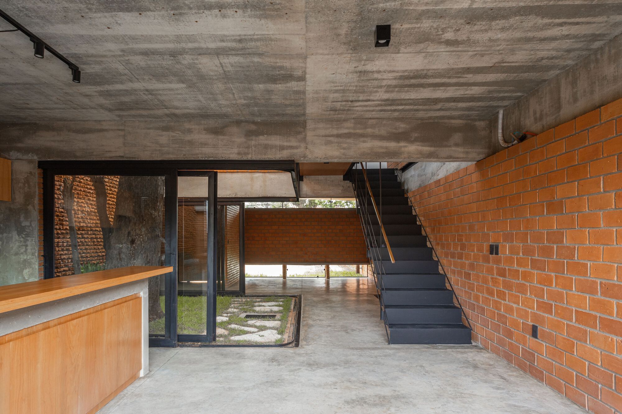 Gallery of Garden Houses / Marlene Ortiz - Florencia Fernández ...
