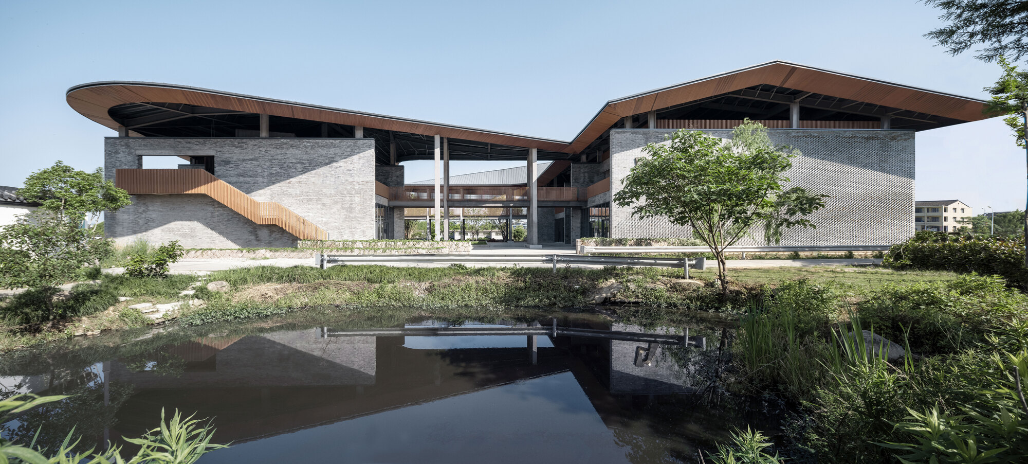 Gallery of The Road Corridor Cultural Station / Hangzhou Yuanshe ...