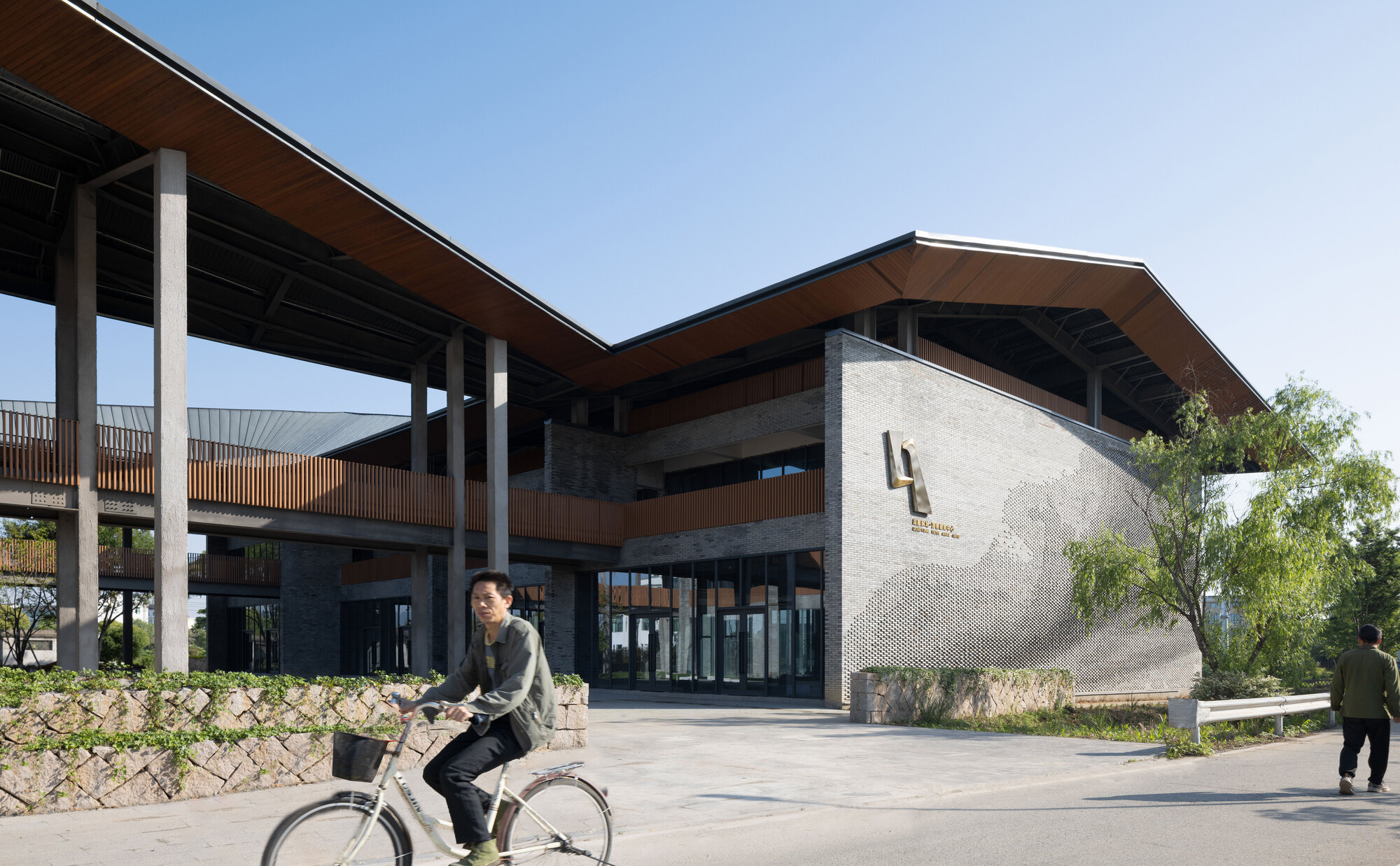 Gallery of The Road Corridor Cultural Station / Hangzhou Yuanshe ...