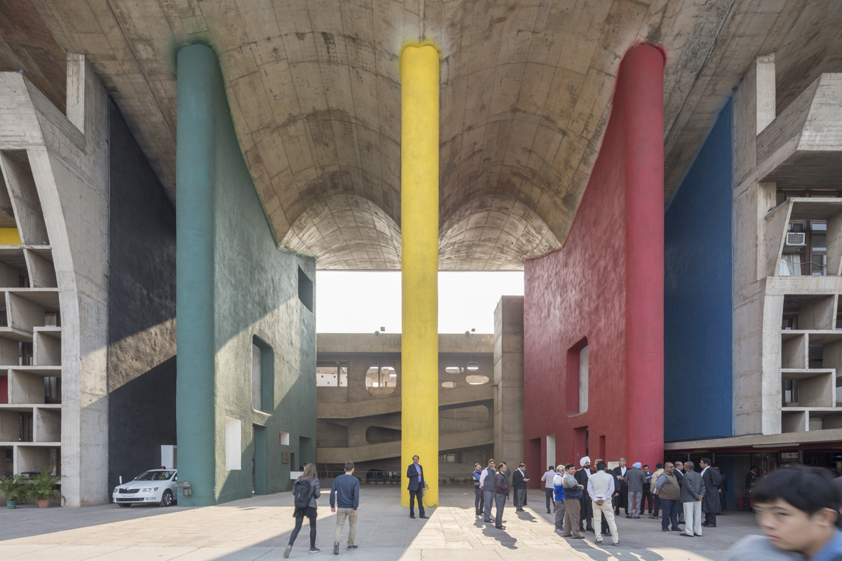 Gallery of Le Corbusier's Color Theory: Embracing Polychromy in ...