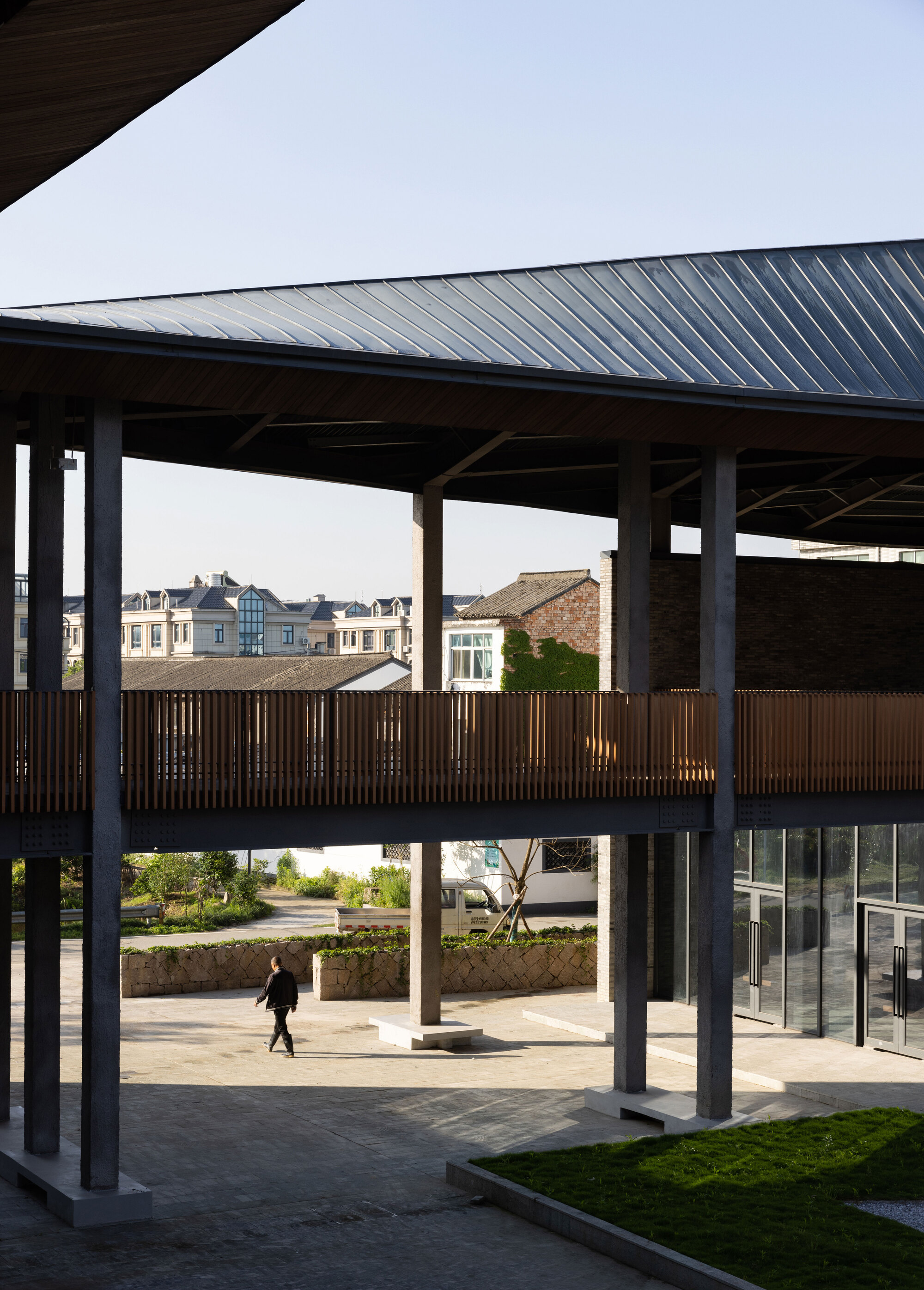 Gallery of The Road Corridor Cultural Station / YS-ONE DESIGN - 21