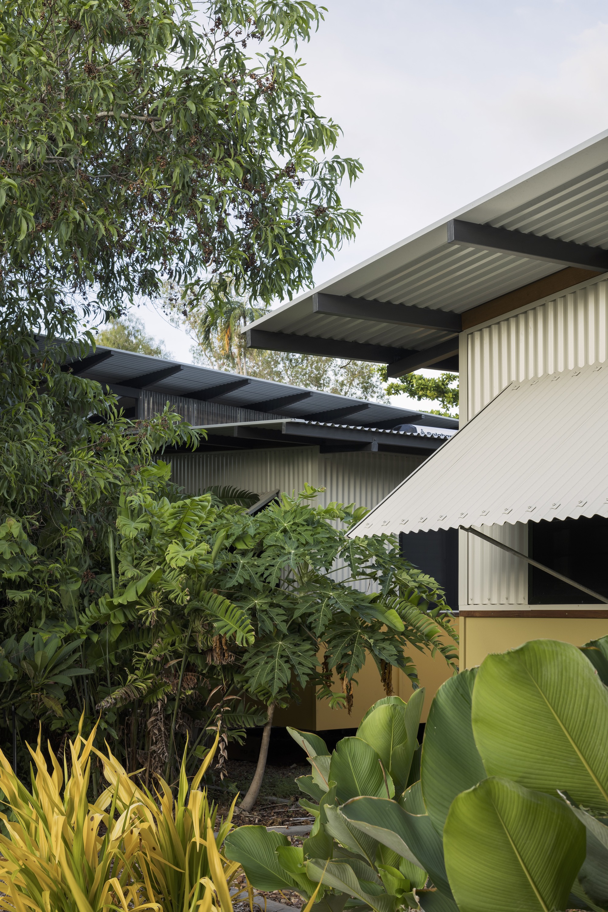 Gallery of Nungalinya Accommodation / Incidental Architecture - 9