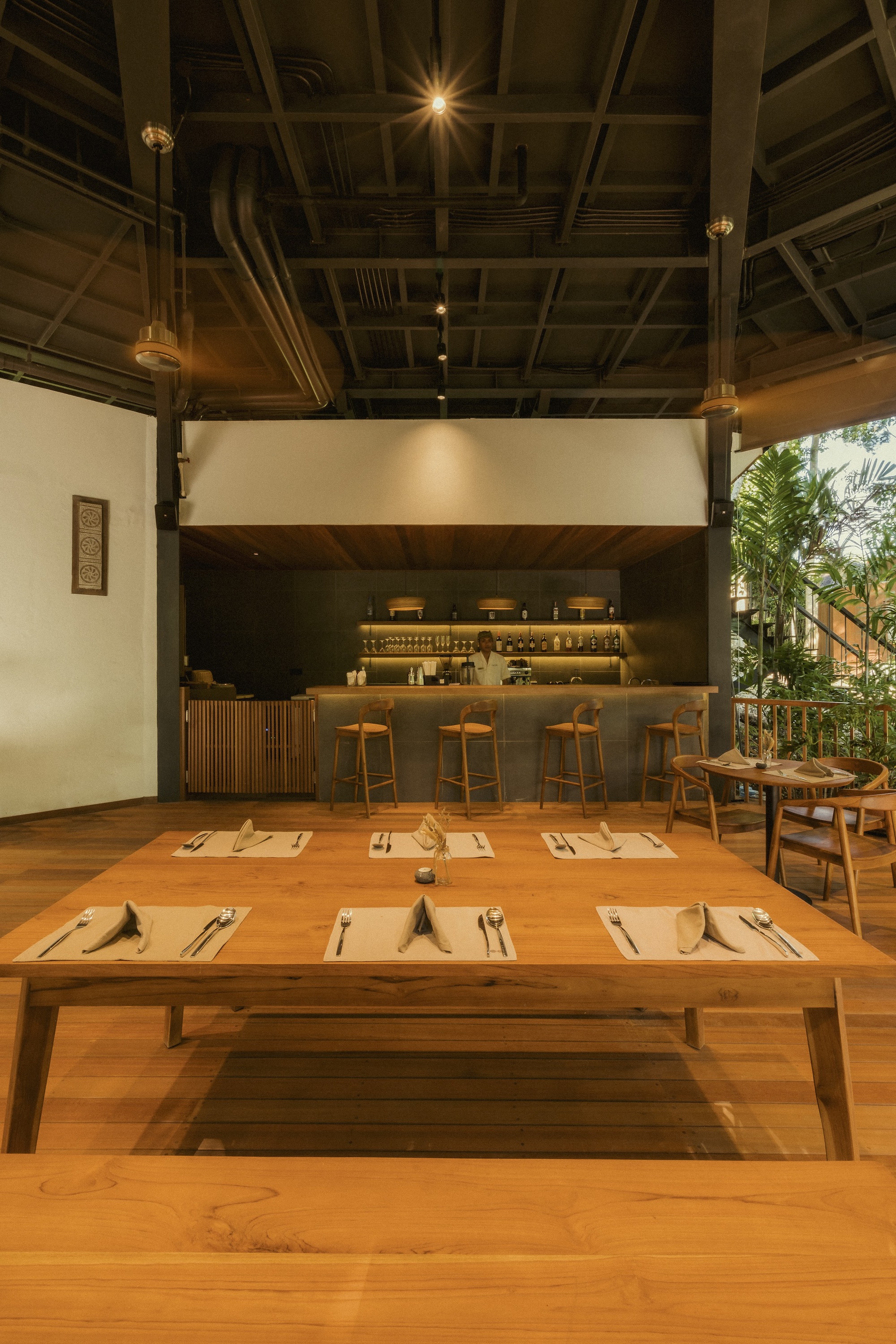 Gallery of The Octagon Restaurant and Workspace / Stilt Studios - 13