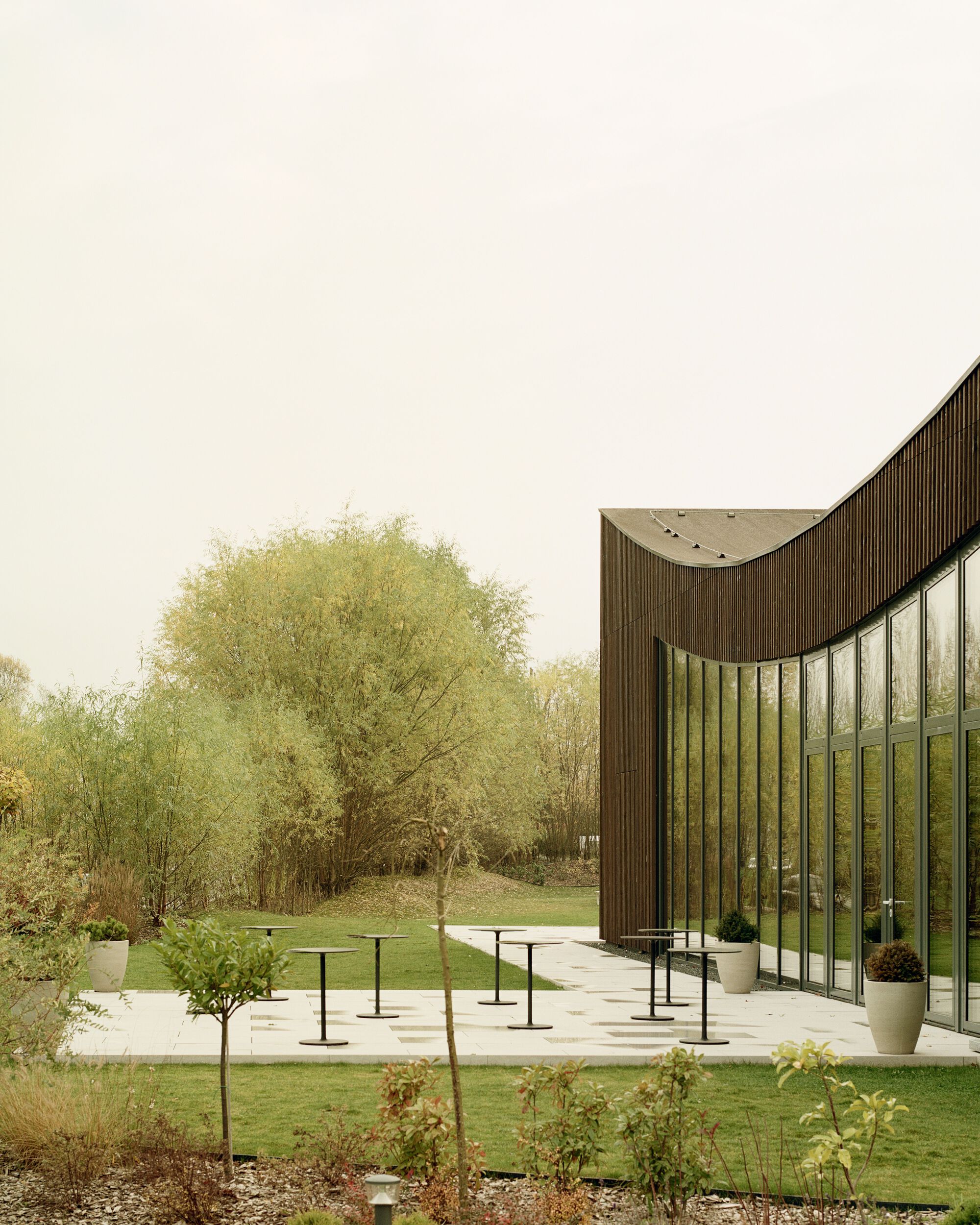 Galería de Pabellón de bienestar de Zala Springs Golf Resort / Archikon Architects - 10