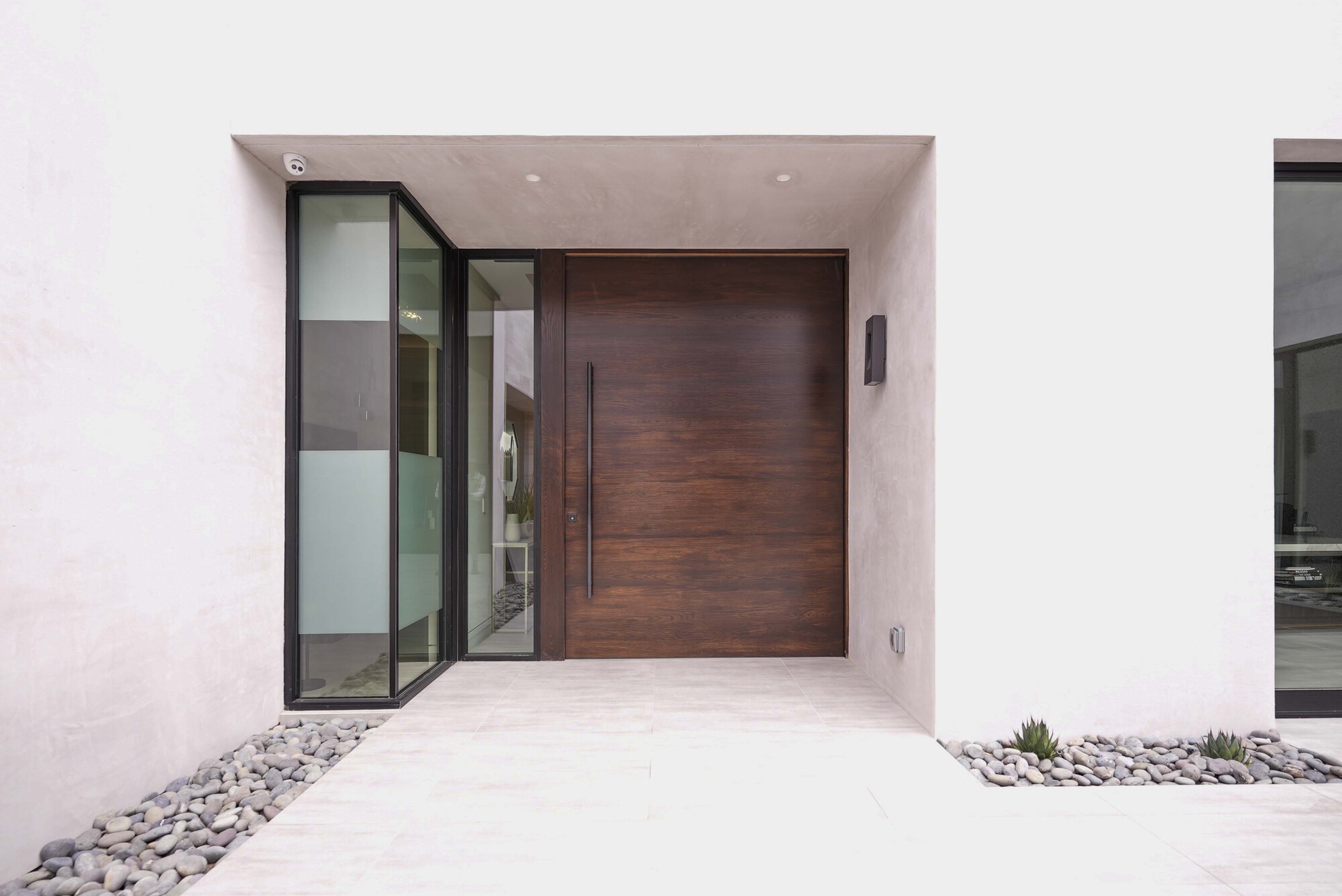 Gallery of Opening Up / Door Design Workshop: Luxury Craftsmanship and ...