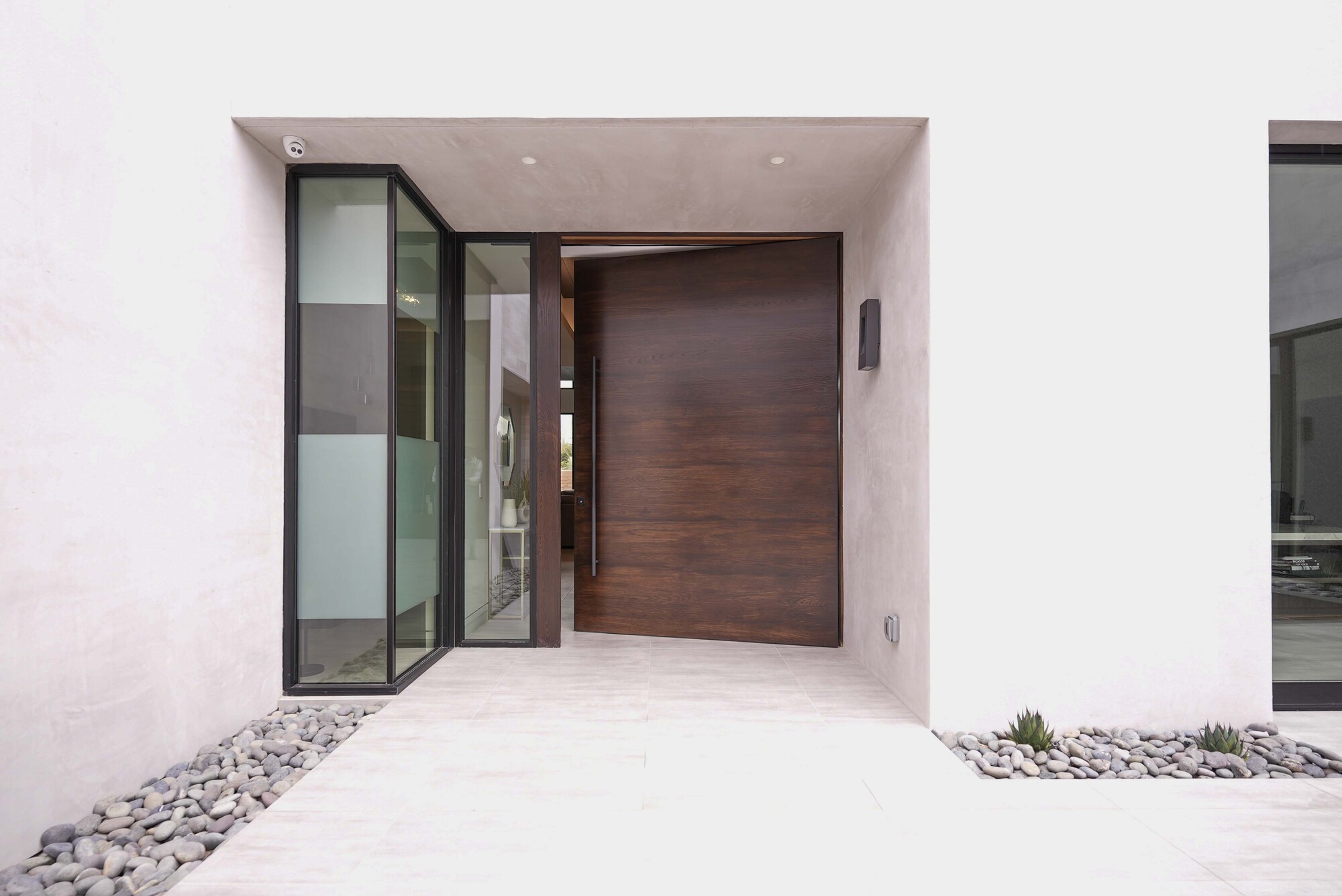 Gallery of Opening Up / Door Design Workshop: Luxury Craftsmanship and ...