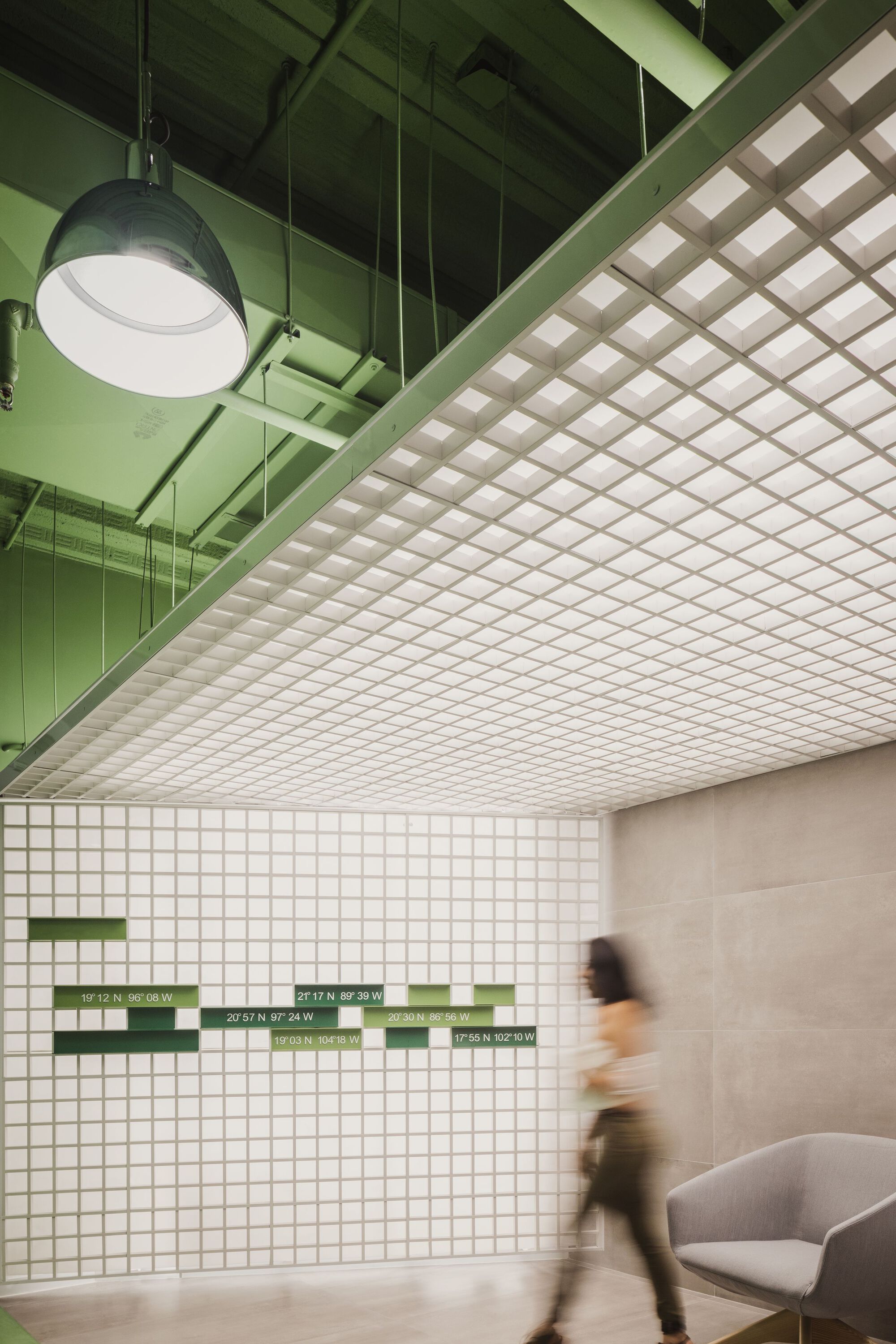 Galería de Corporativo IS 19 / Prototype Architecture Studio - 3