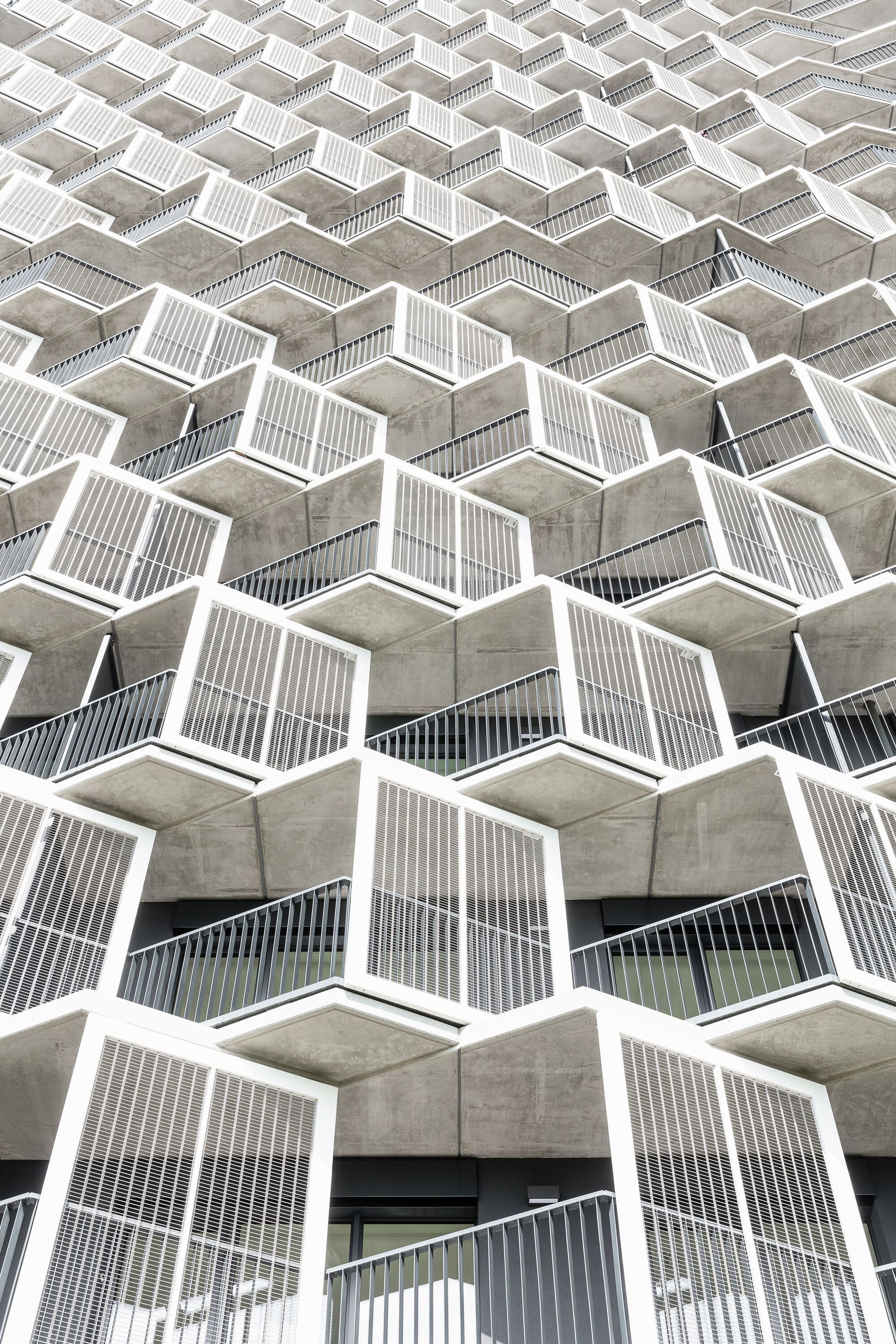 画廊 Guthaus 高层住宅 / AllesWirdGut Architektur - 24