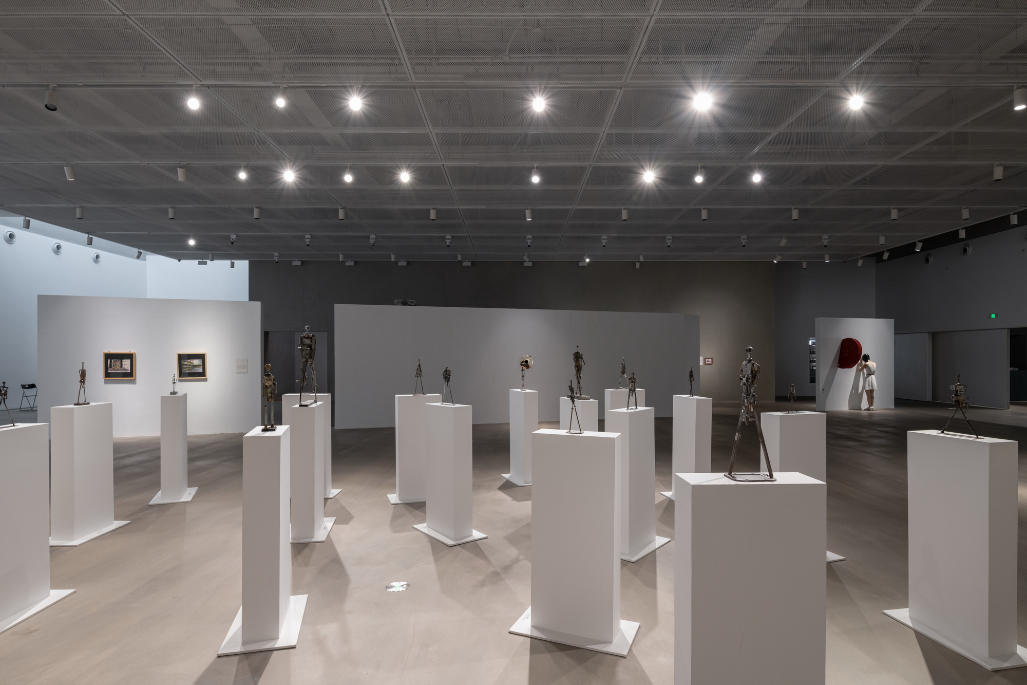 Gallery of The Opened “White Box” Art Museum, OCAT-B10 / MENG YAN ...
