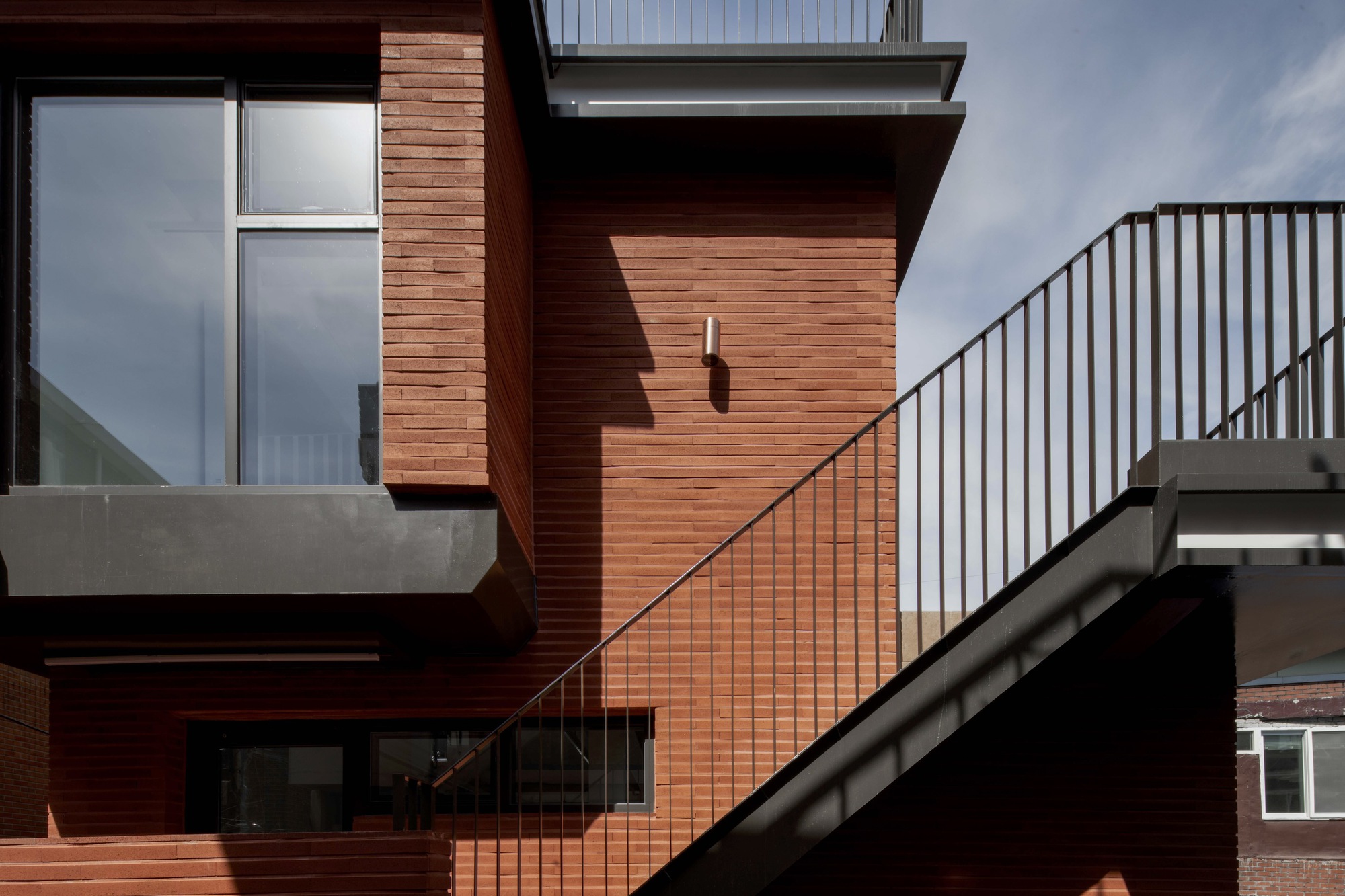 Gallery of Na-bom Building / Donggarm Architecture, Inc. - 13