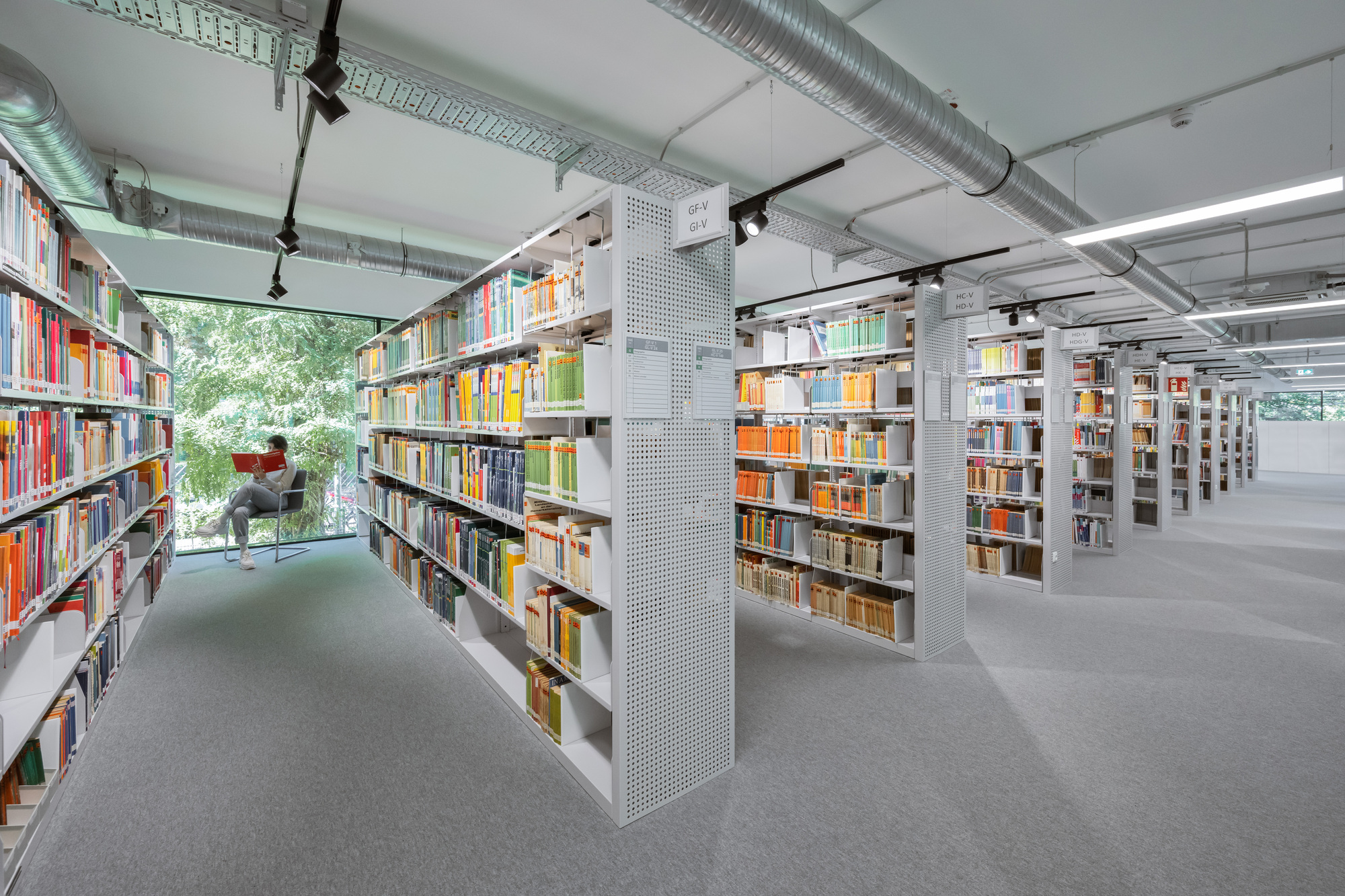 Gallery of Georg-Eckert Campus of the Leibniz Institute for Educational Media / Sehw Architektur ...