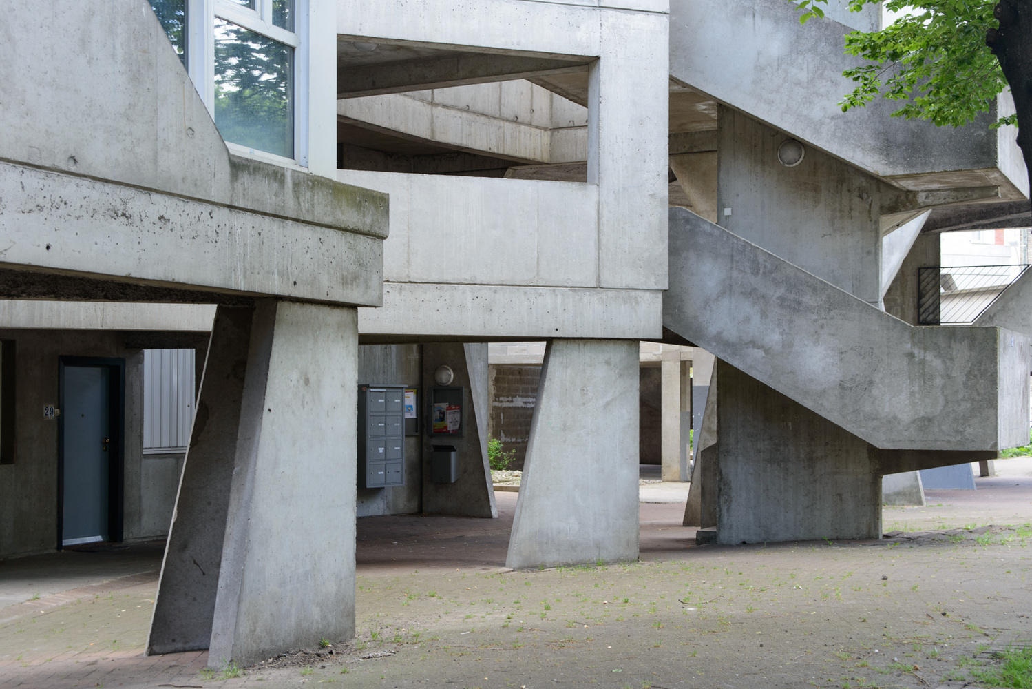 Gallery of Paris 20th-Century Architecture City Guide: From Le ...