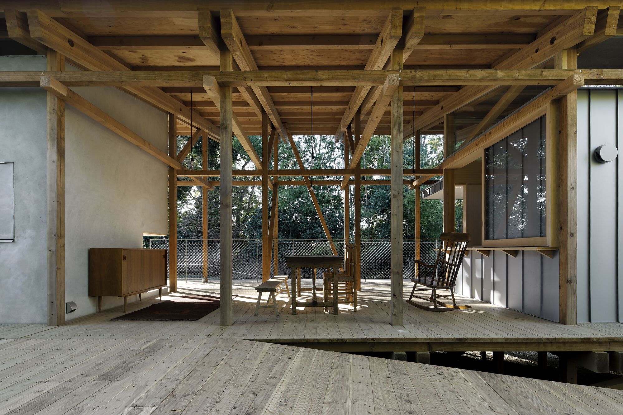 Galería de Centro de día "Long House con un Engawa" / Yamazaki Kentaro ...