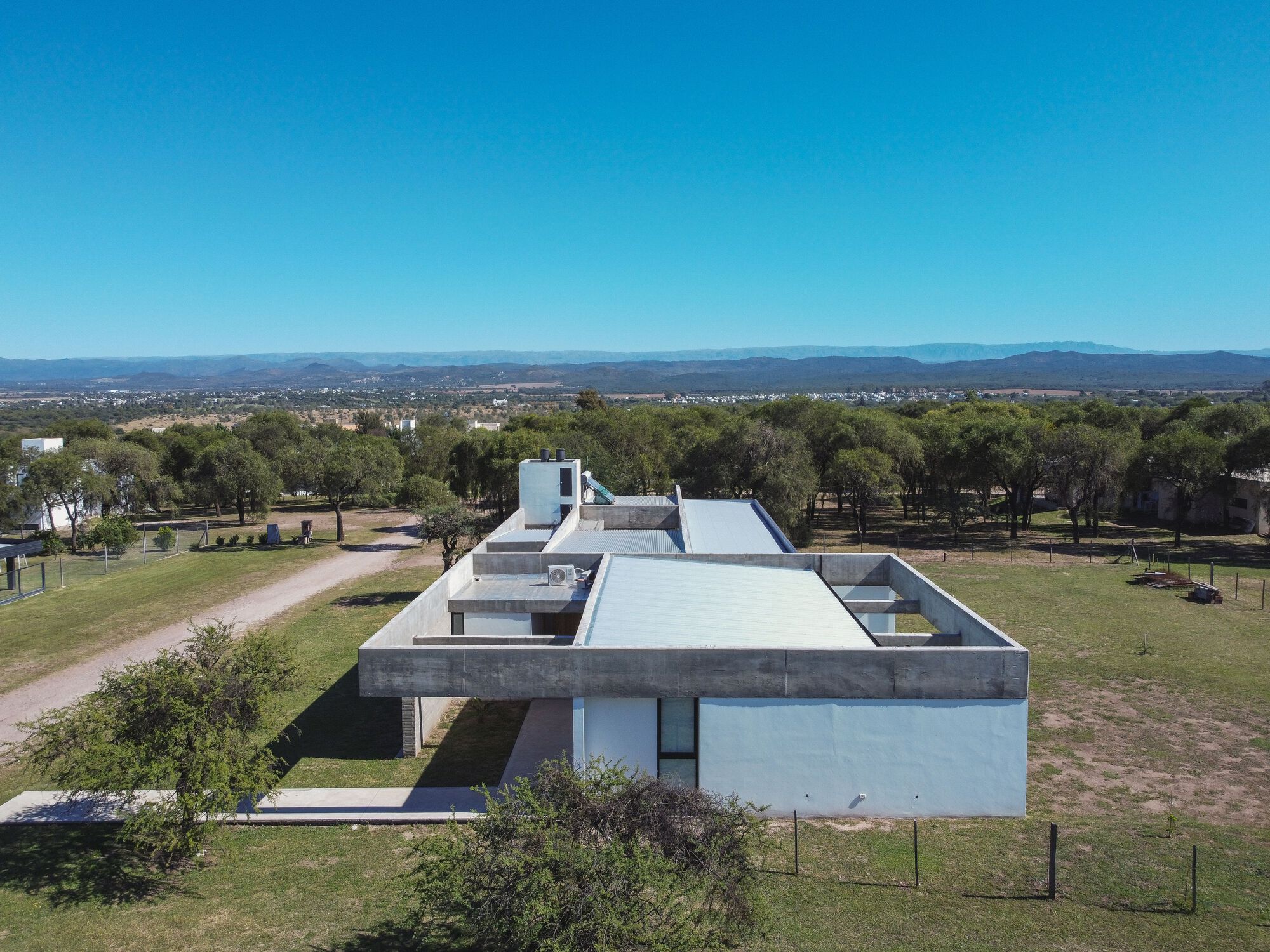 Gallery of Causana House / ODA - Oficina de Arquitectos Lanzone - Gabarro - 7