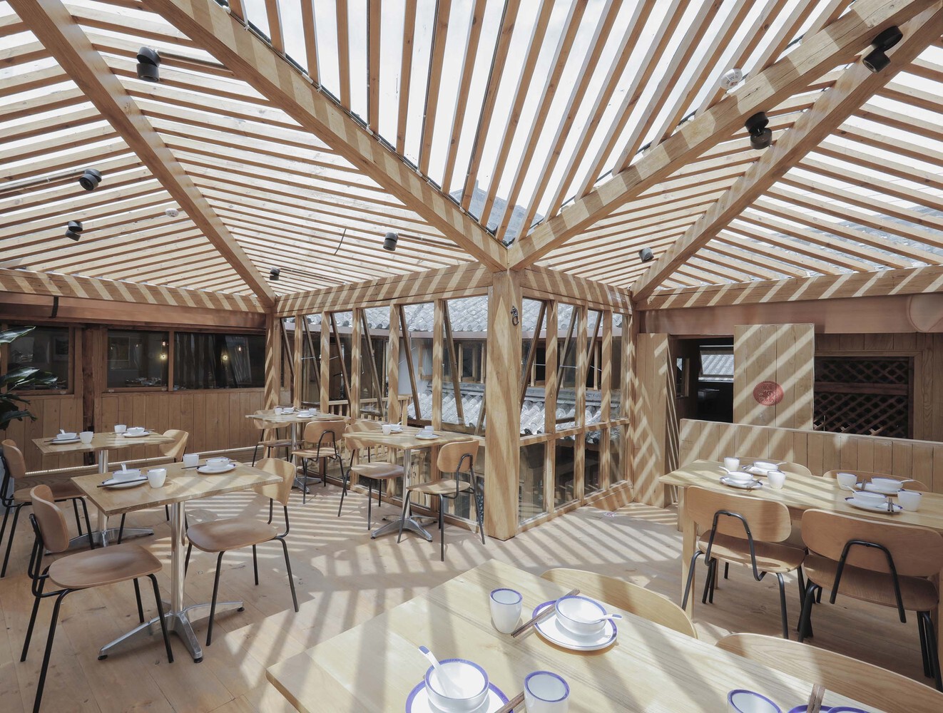 Gallery of Color in Hospitality Design: 20 Restaurant Interiors that ...