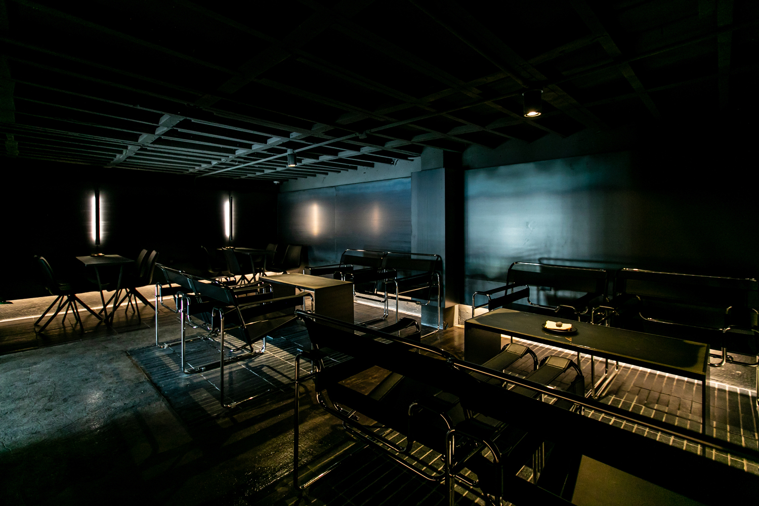 Galeria de Cor no projeto de restaurantes: 20 projetos de interiores no ...