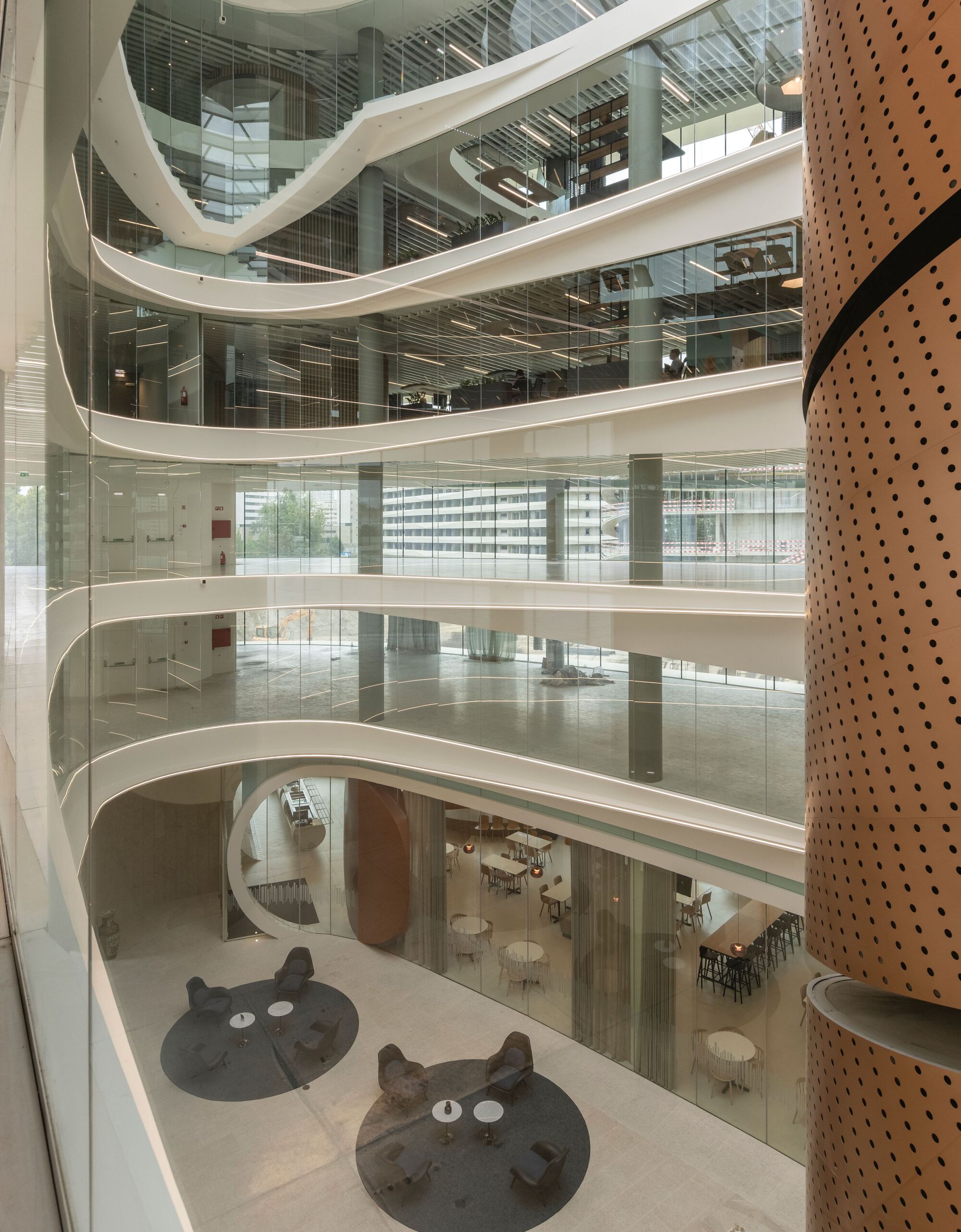 Gallery of ICON Douro Building / Luís Pedro Silva, arquitecto Lda - 15