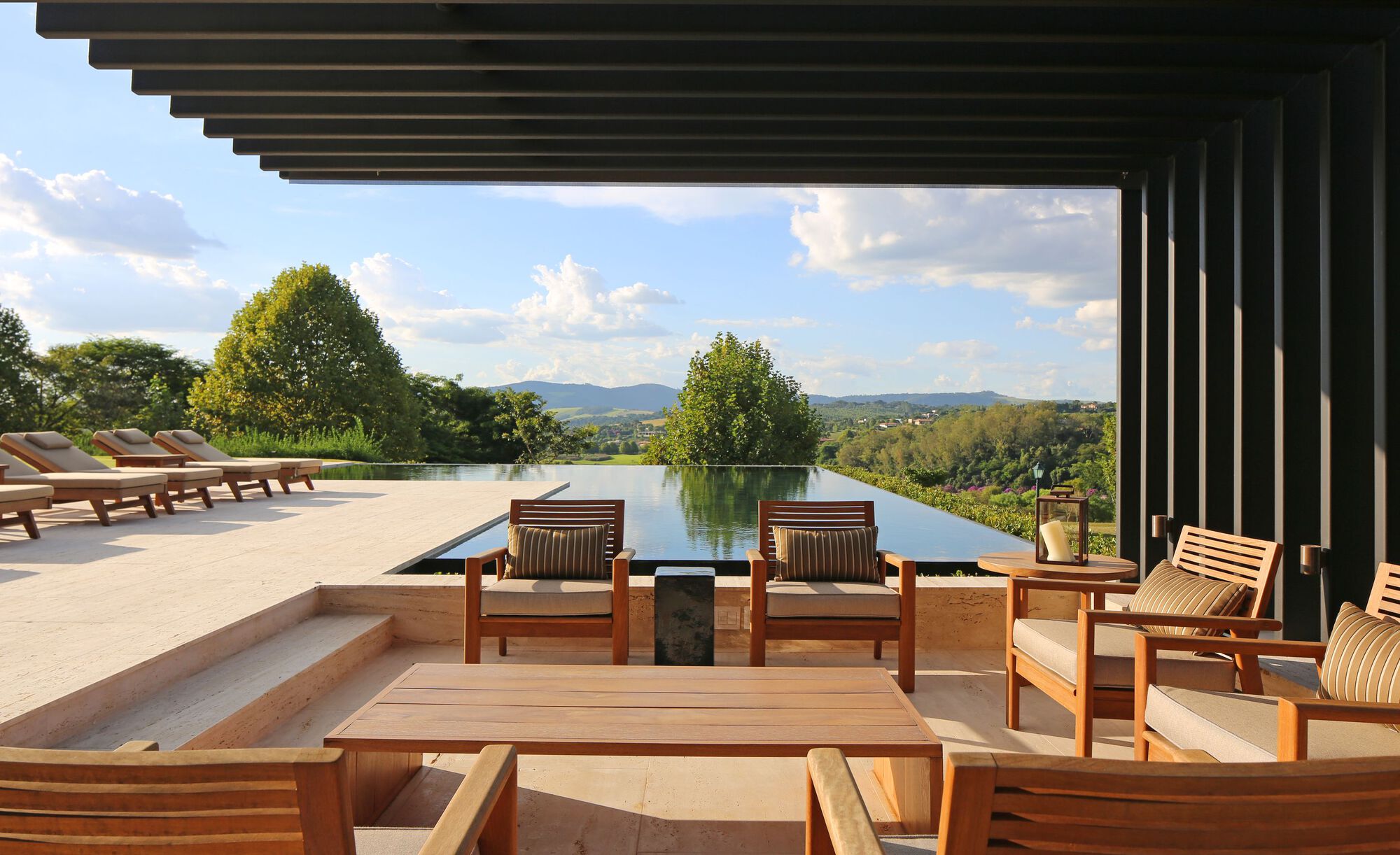 Gallery of SSR Sombreiros House / Gálvez & Márton Arquitetura - 10