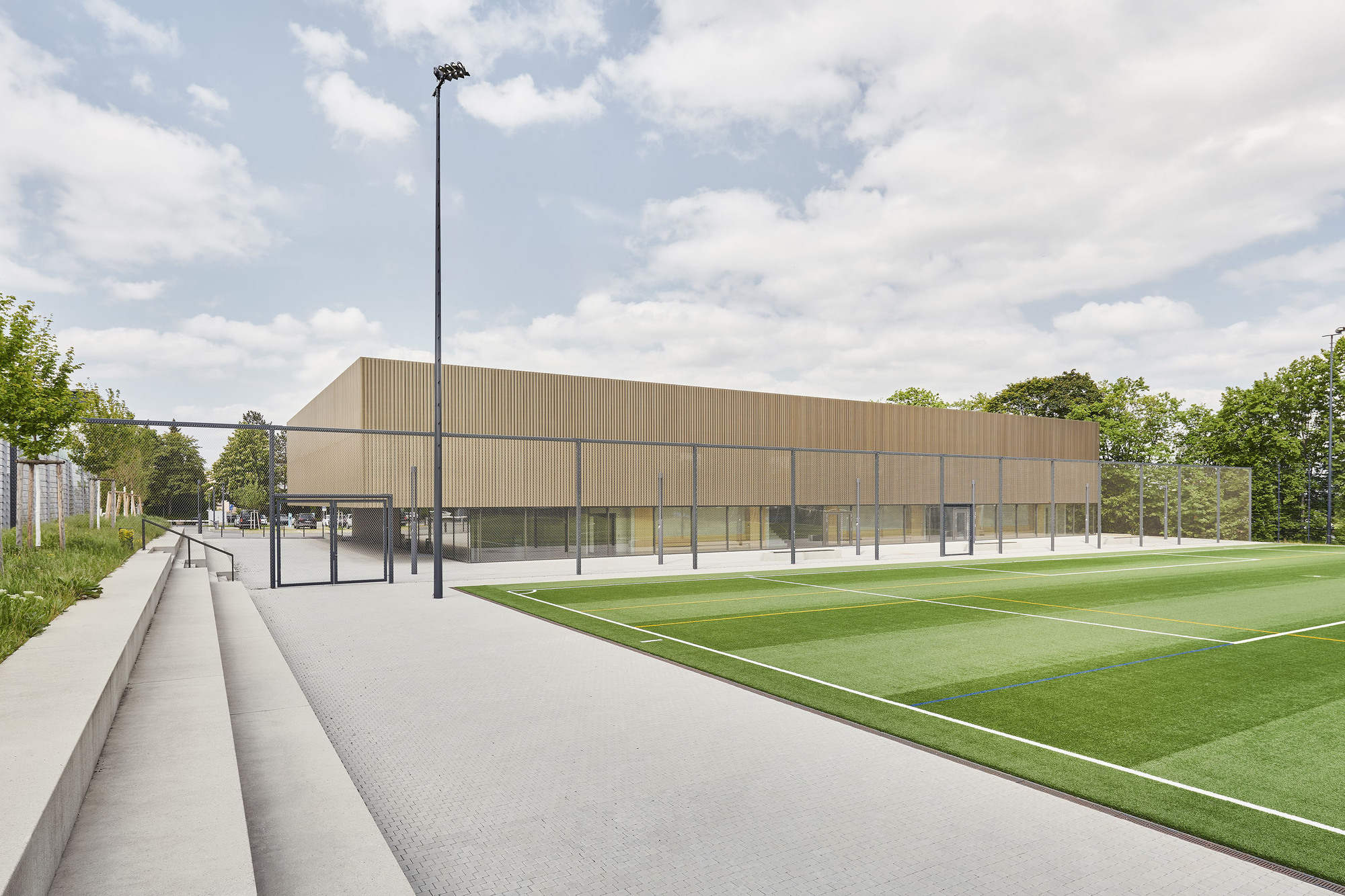 Gallery of Sports Hall in den Breitwiesen / THOMA. LAY. BUCHLER ...