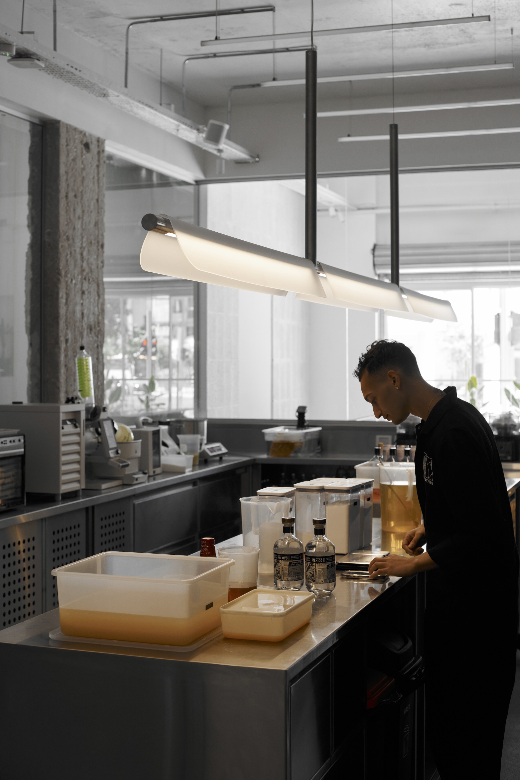 Gallery of Liquidium Cocktail Laboratory / OMI - 4