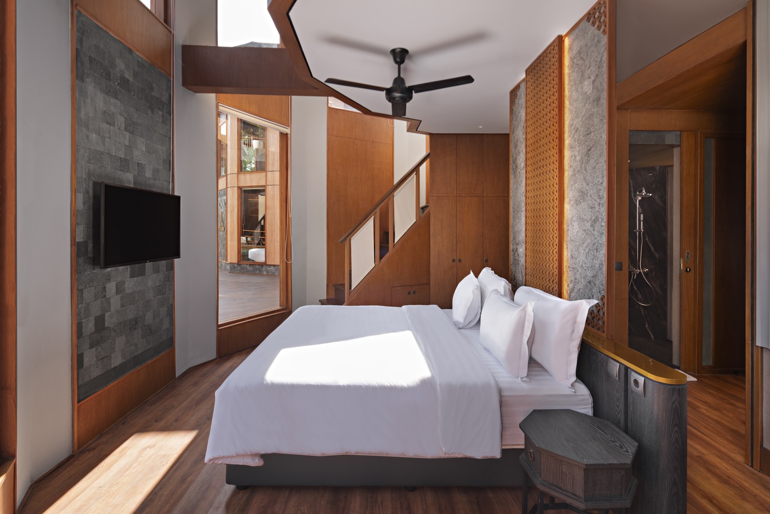 Gallery of Le Temple Borobudur Resort Hotel / APCONSULTANT - 1