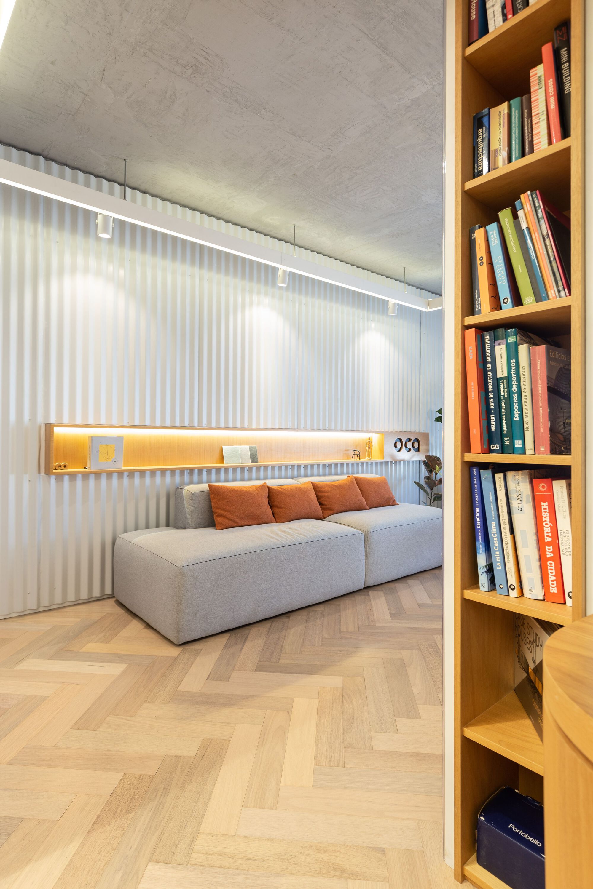 Gallery of OCA Office Headquarters 03 / Oficina Conceito Arquitetura - 11