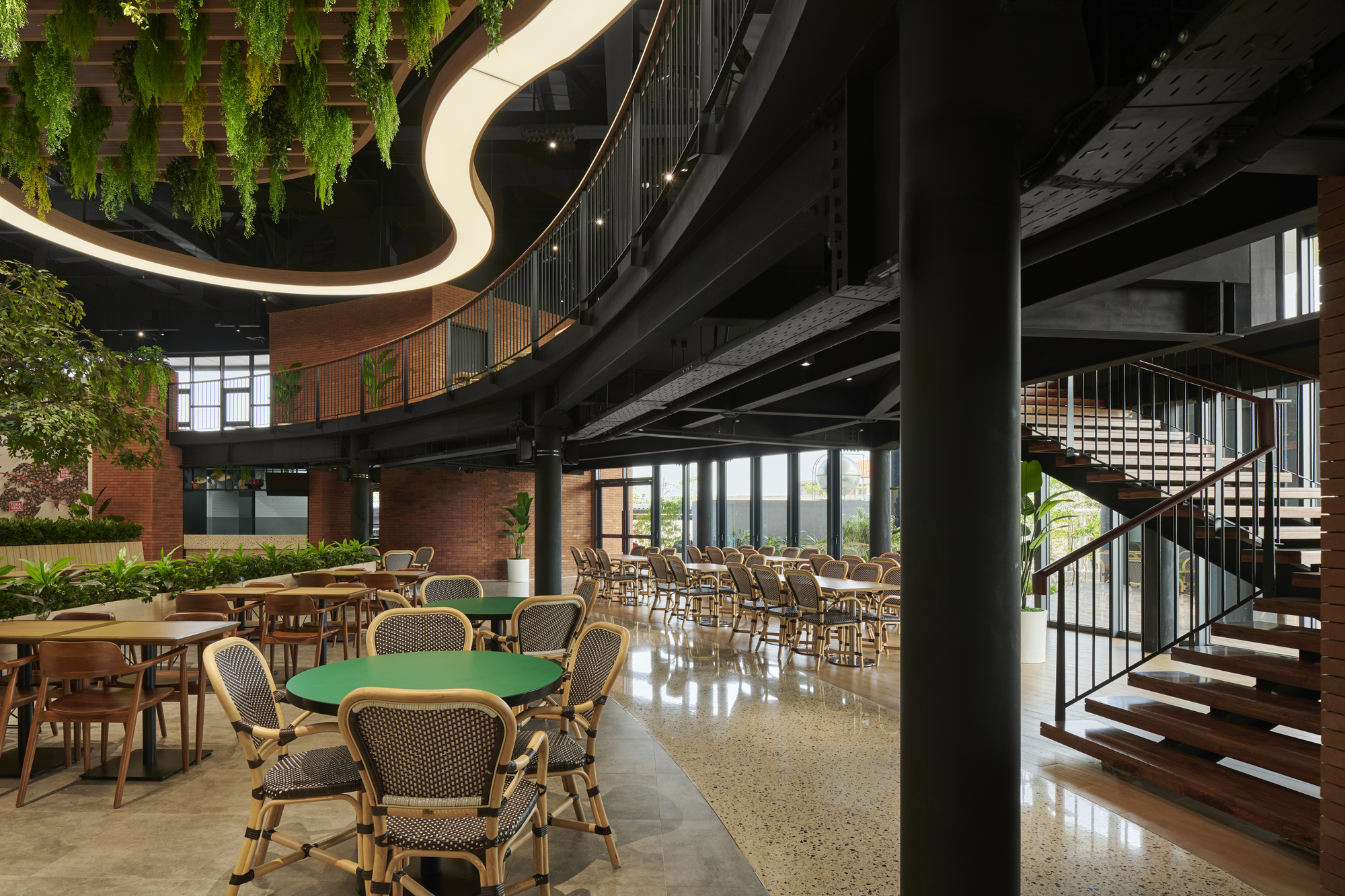 Gallery of Mayora Head Office Canteen / Lex and Architects - 12