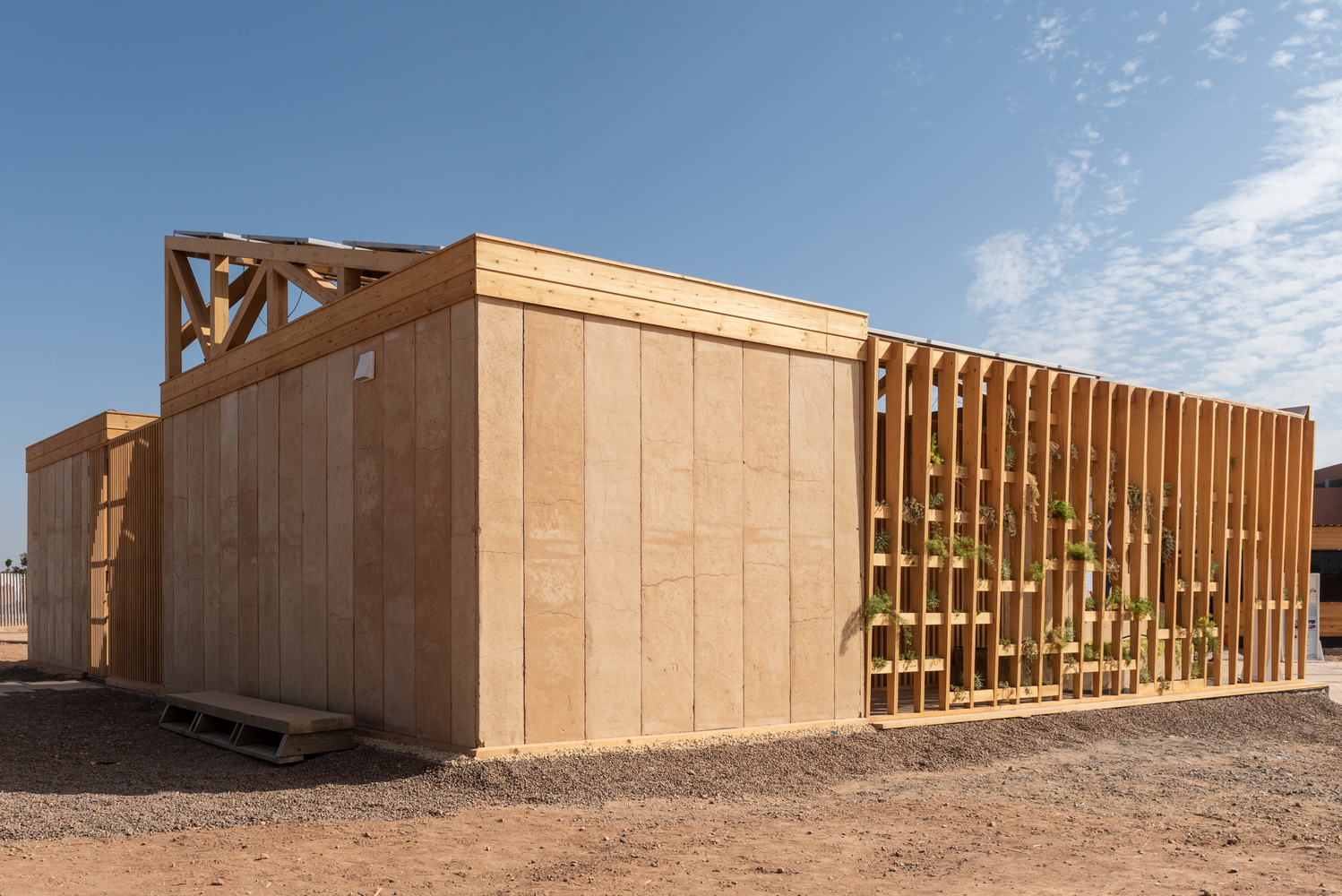 Gallery of Local Colors in Rammed Earth Construction: 50 Projects ...