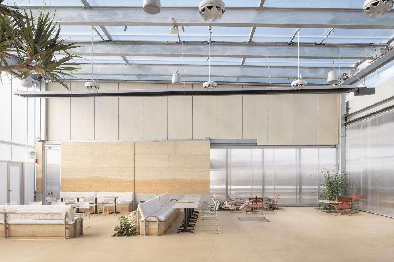 Gallery of Local Colors in Rammed Earth Construction: 50 Projects ...