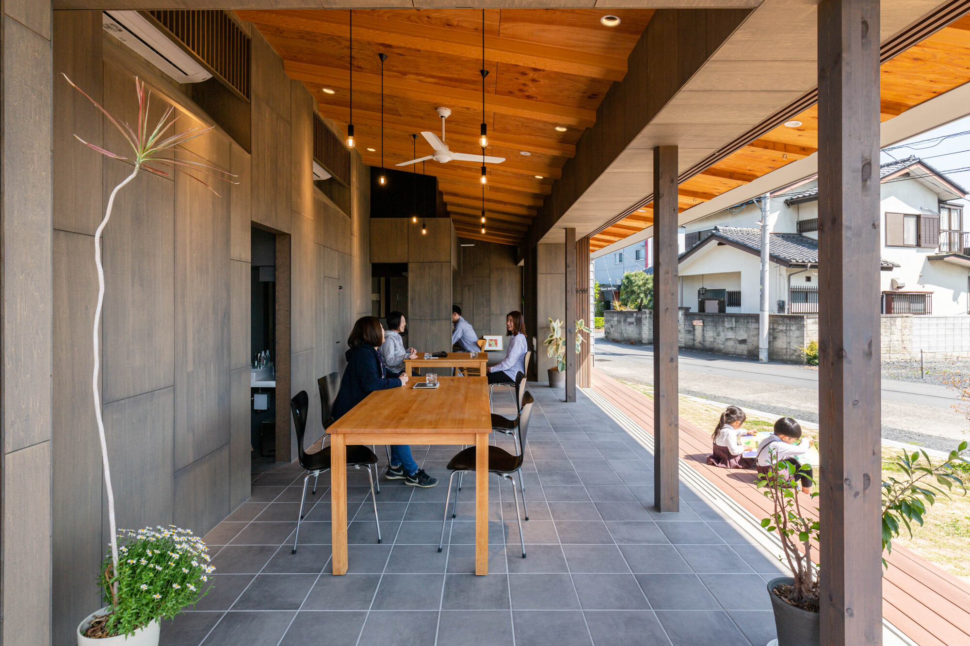 Gallery of SMS Nursery / HIBINOSEKKEI + Youji no Shiro - 9