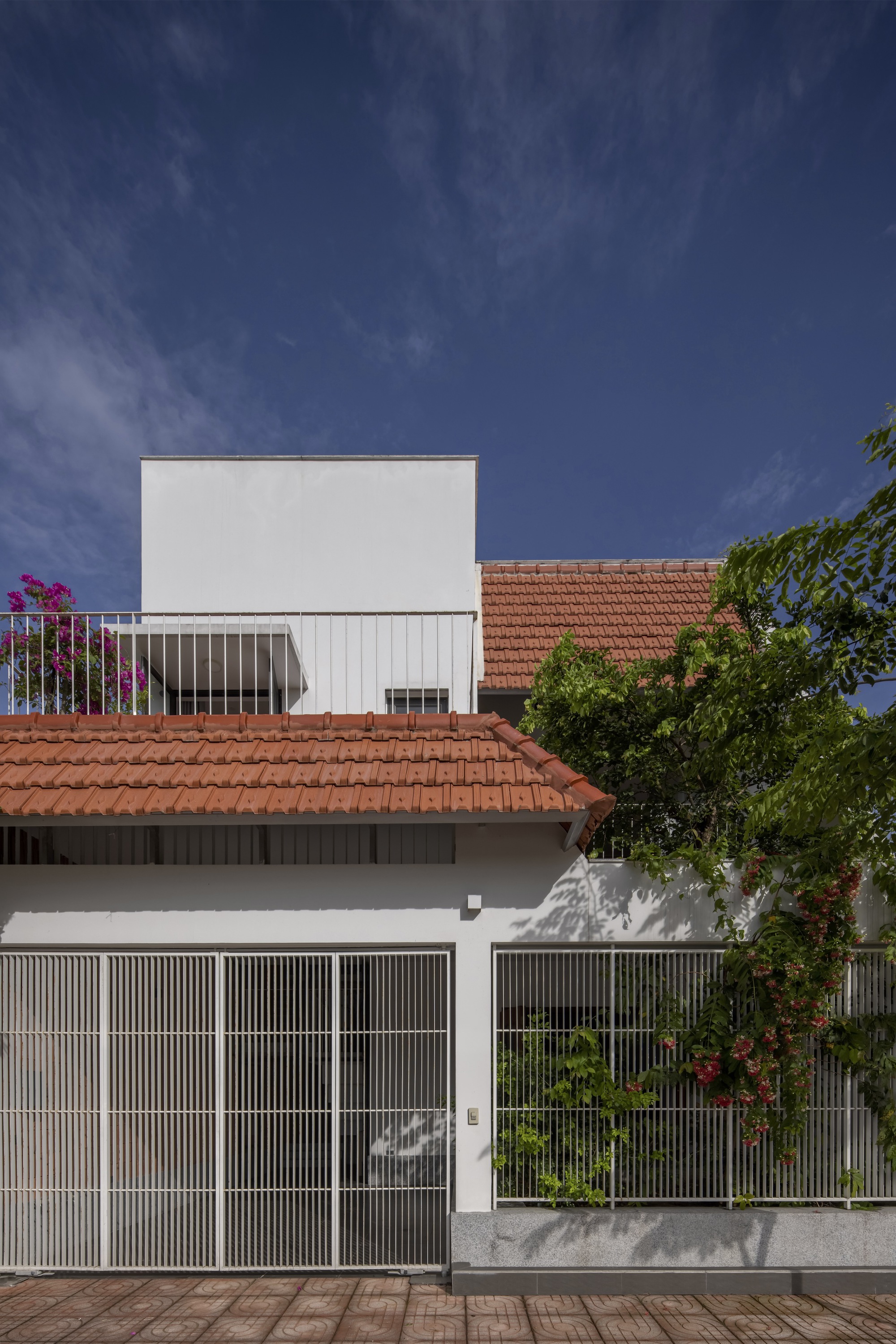 Gallery of NA House / Dom Architect Studio - 6