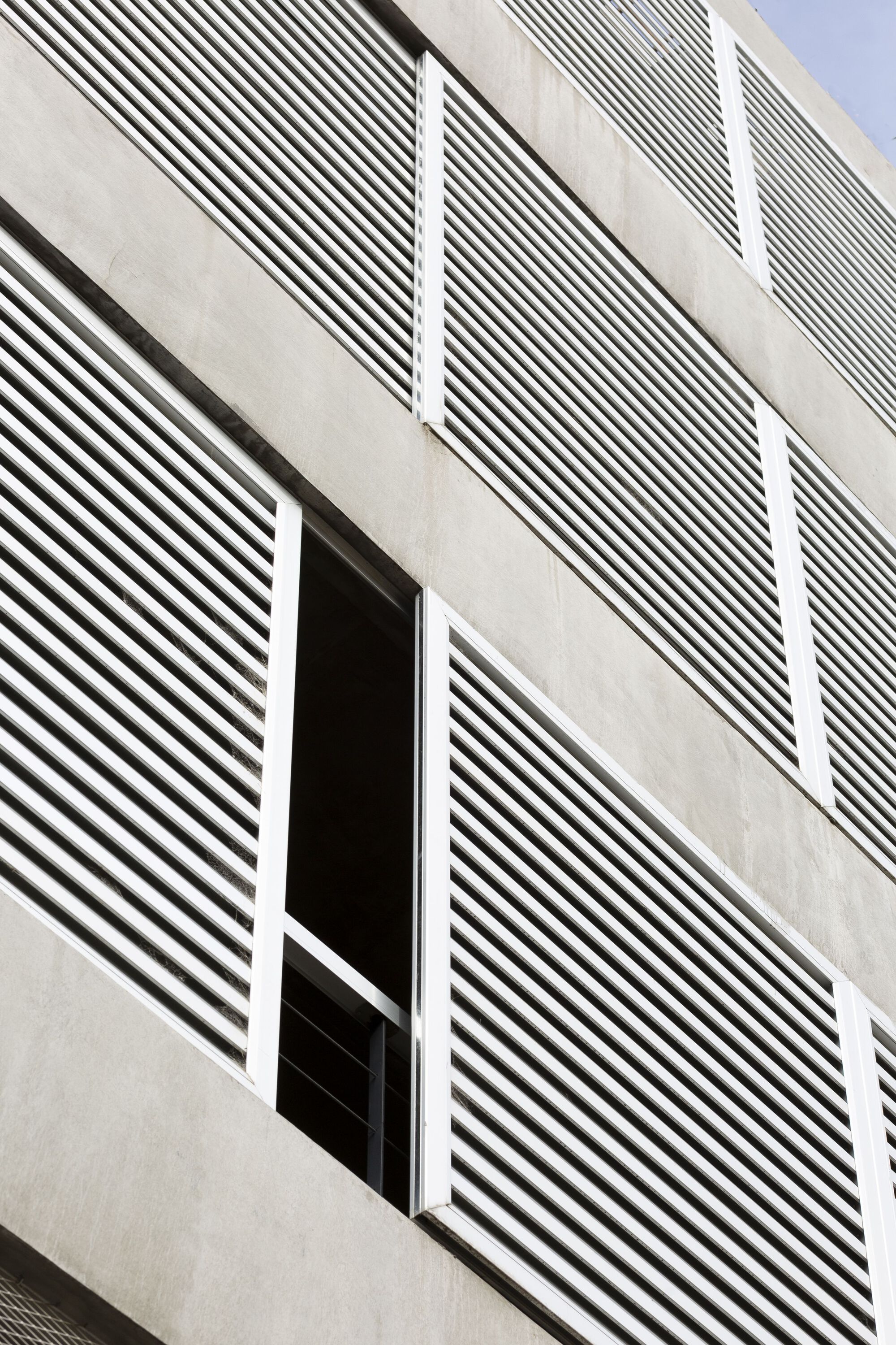 Gallery of Donado 1655 Apartment Building / ESHH Arquitectura - 9