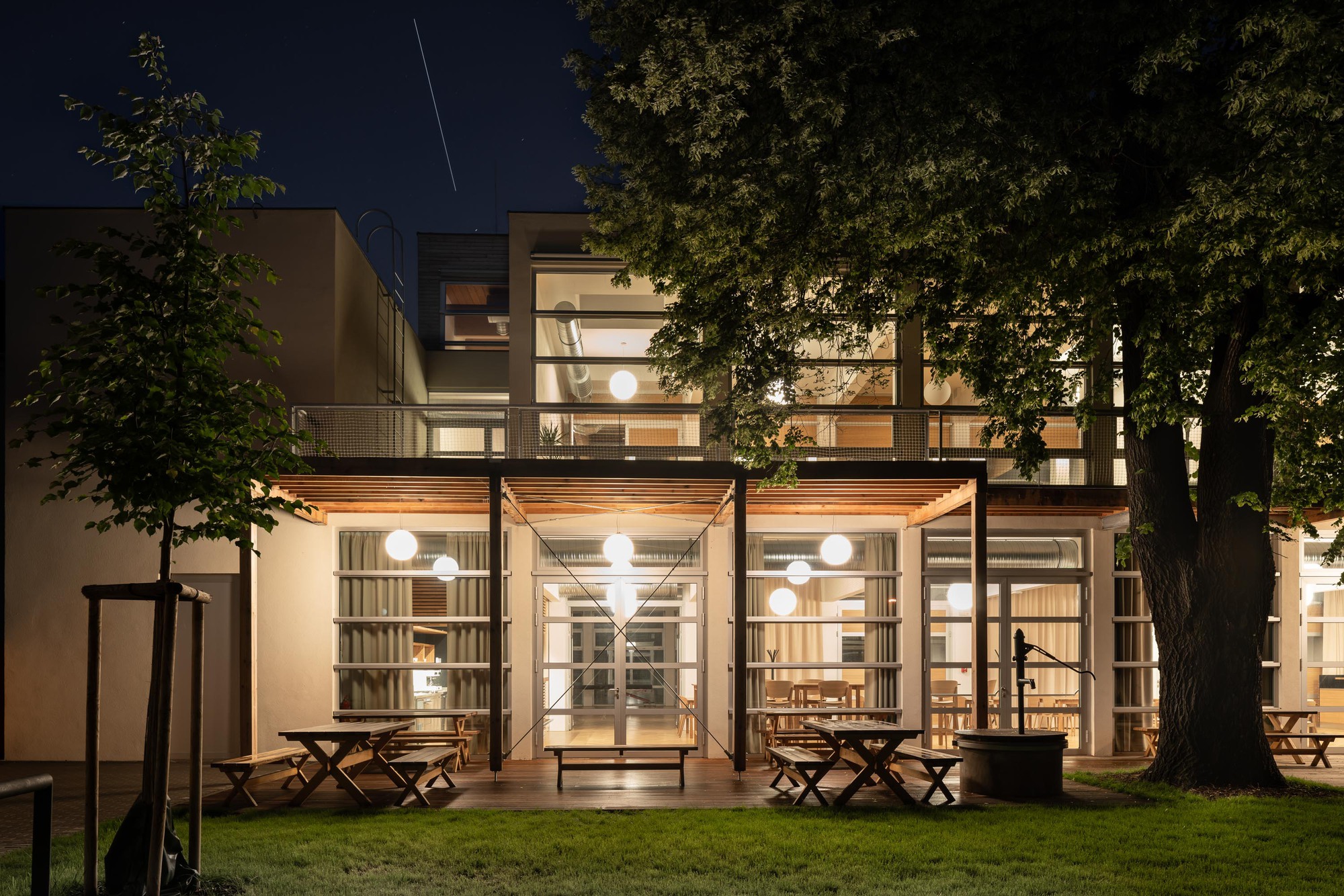 Gallery of SOKEC Community Cultural Center / caraa.cz - 10
