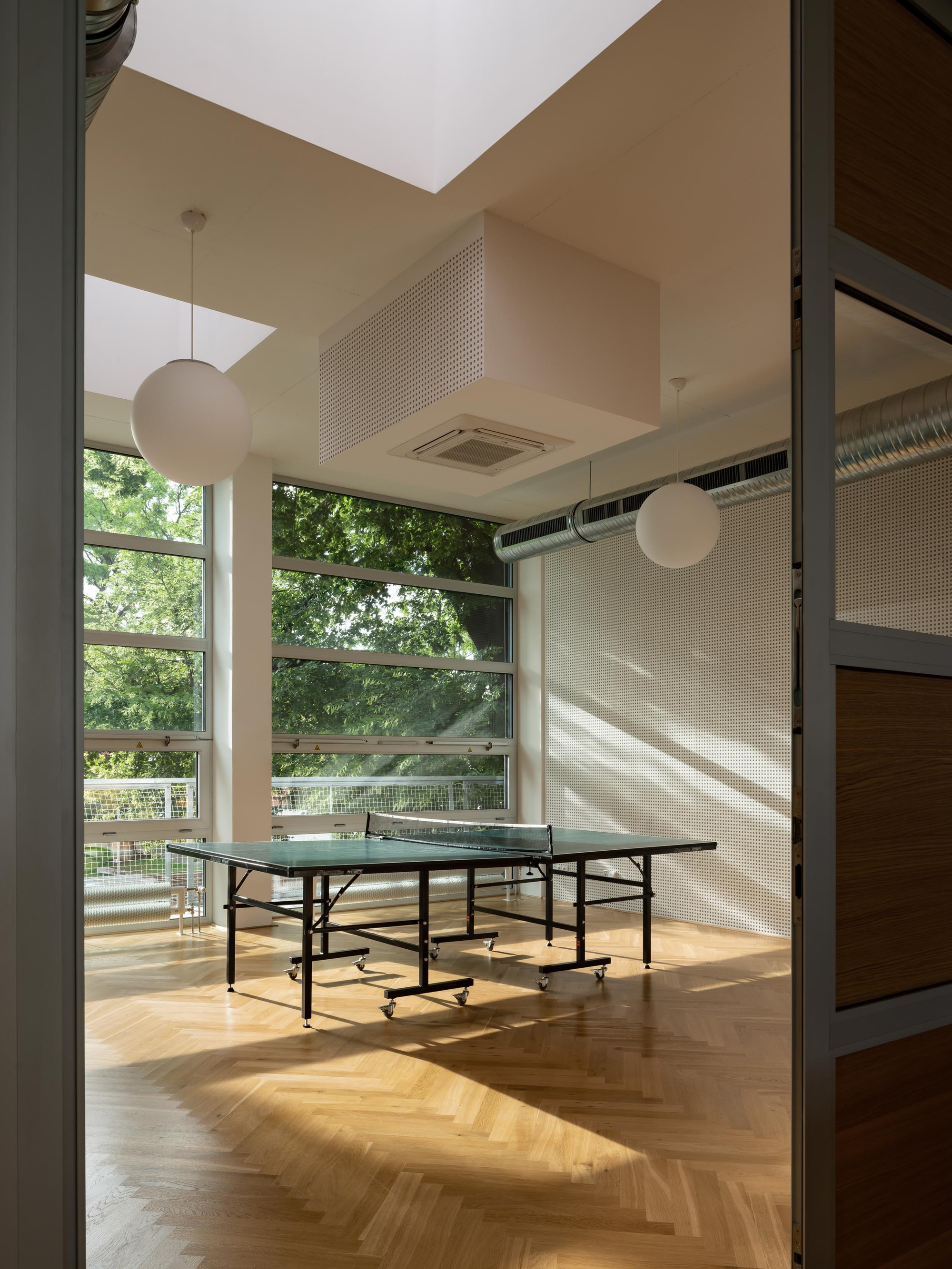 Gallery of SOKEC Community Cultural Center / caraa.cz - 25