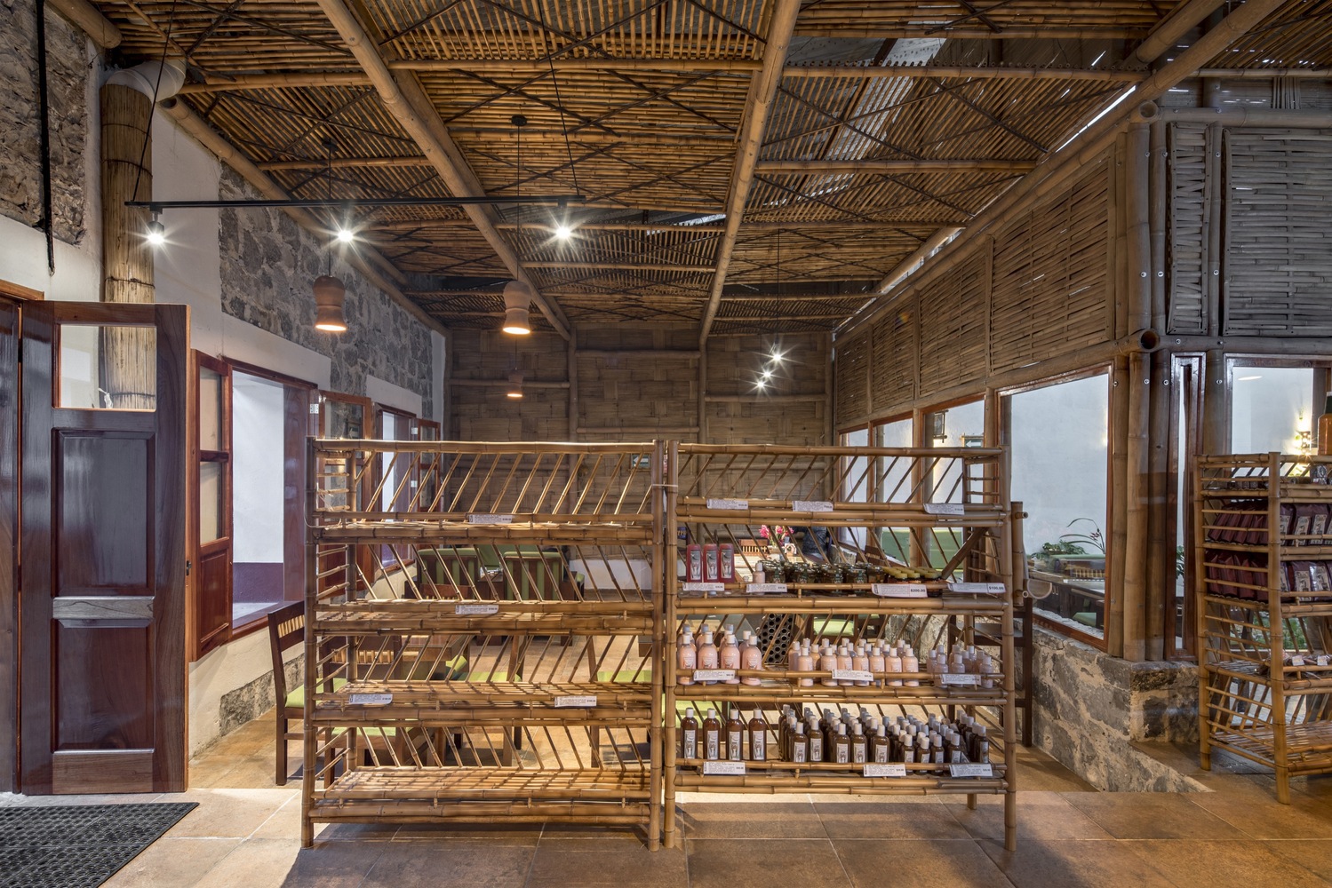 Galería de Elegancia sostenible: el uso del bambú en proyectos de ...