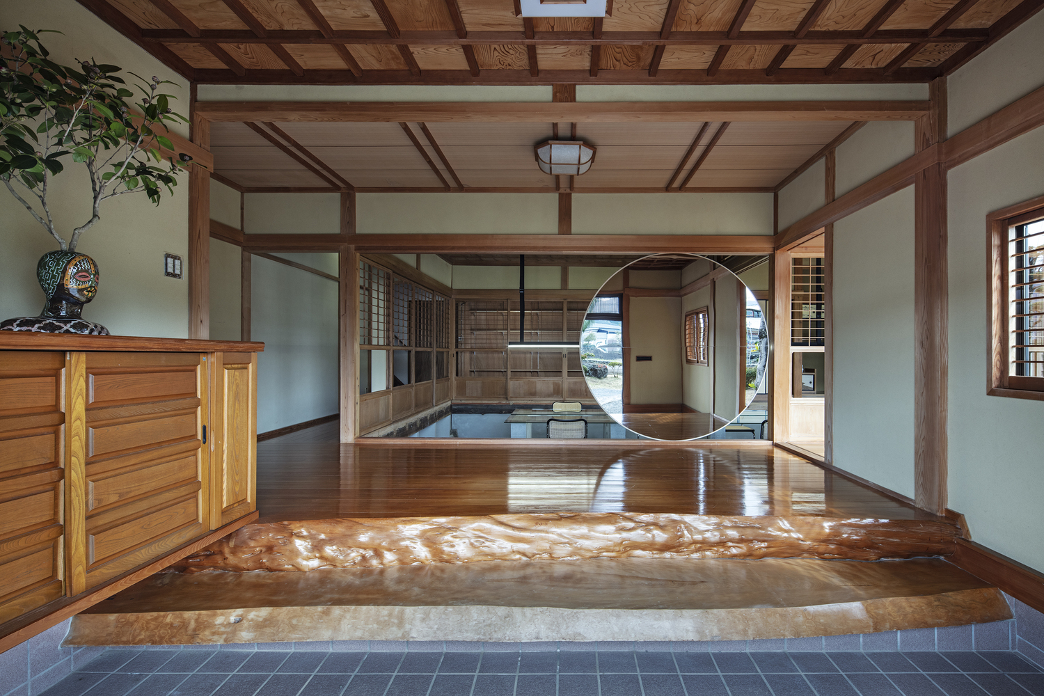 Gallery of Circles in Interior Design: 27 Projects that Embrace ...