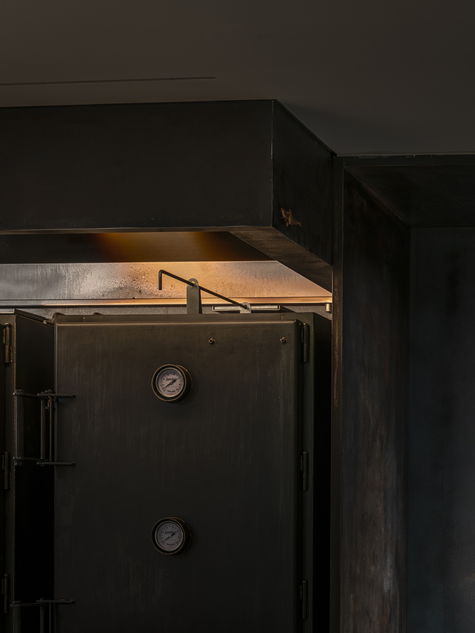 Gallery of Imok Smoke Dining / Project Mark - 20