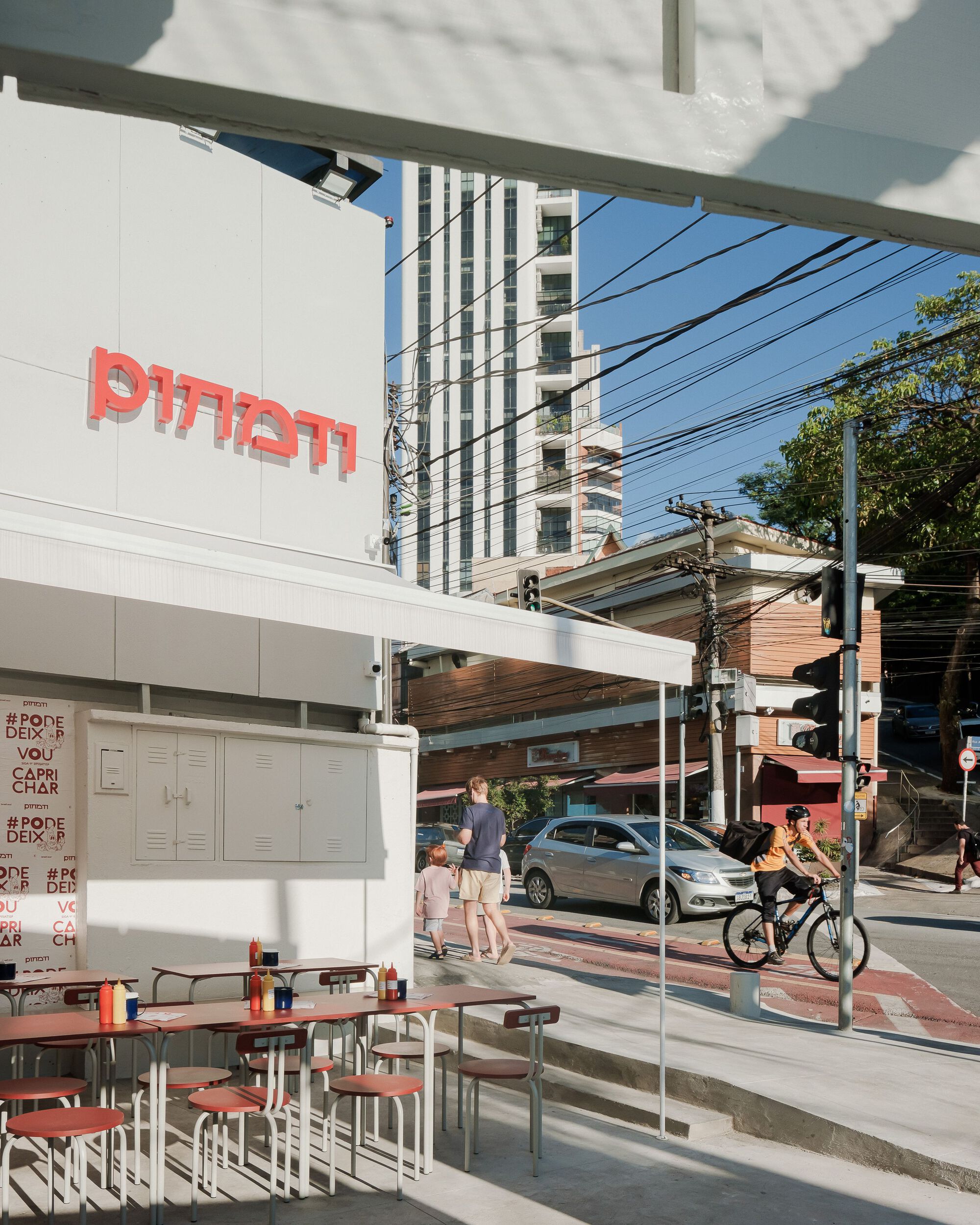 Gallery of Pinati / Clube + Luiz Solano + Pianca Arquitetura - 8