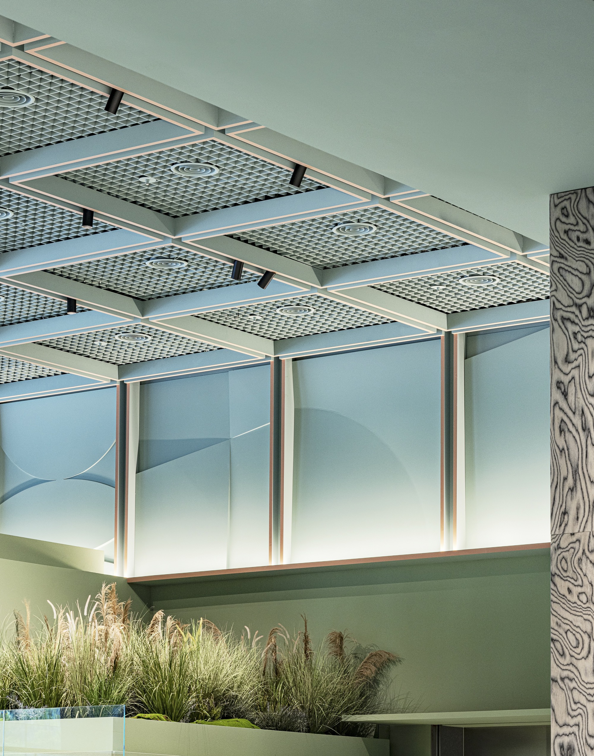 Galería de Espacio Ground Work / INTG. - 16